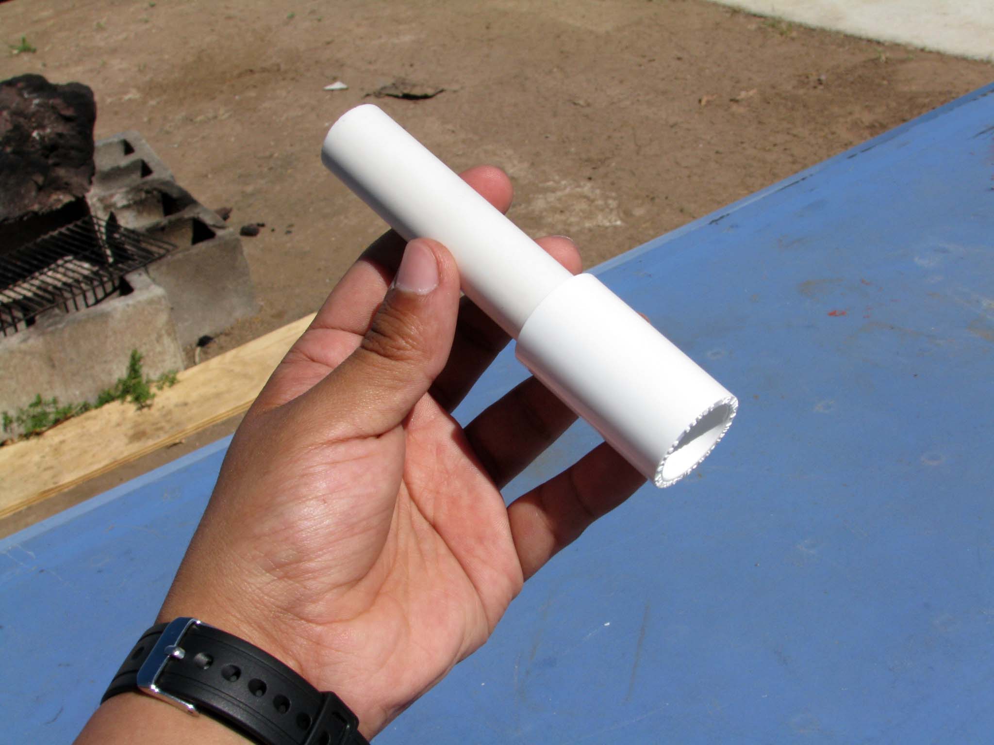 PVC Easel : 6 Steps - Instructables