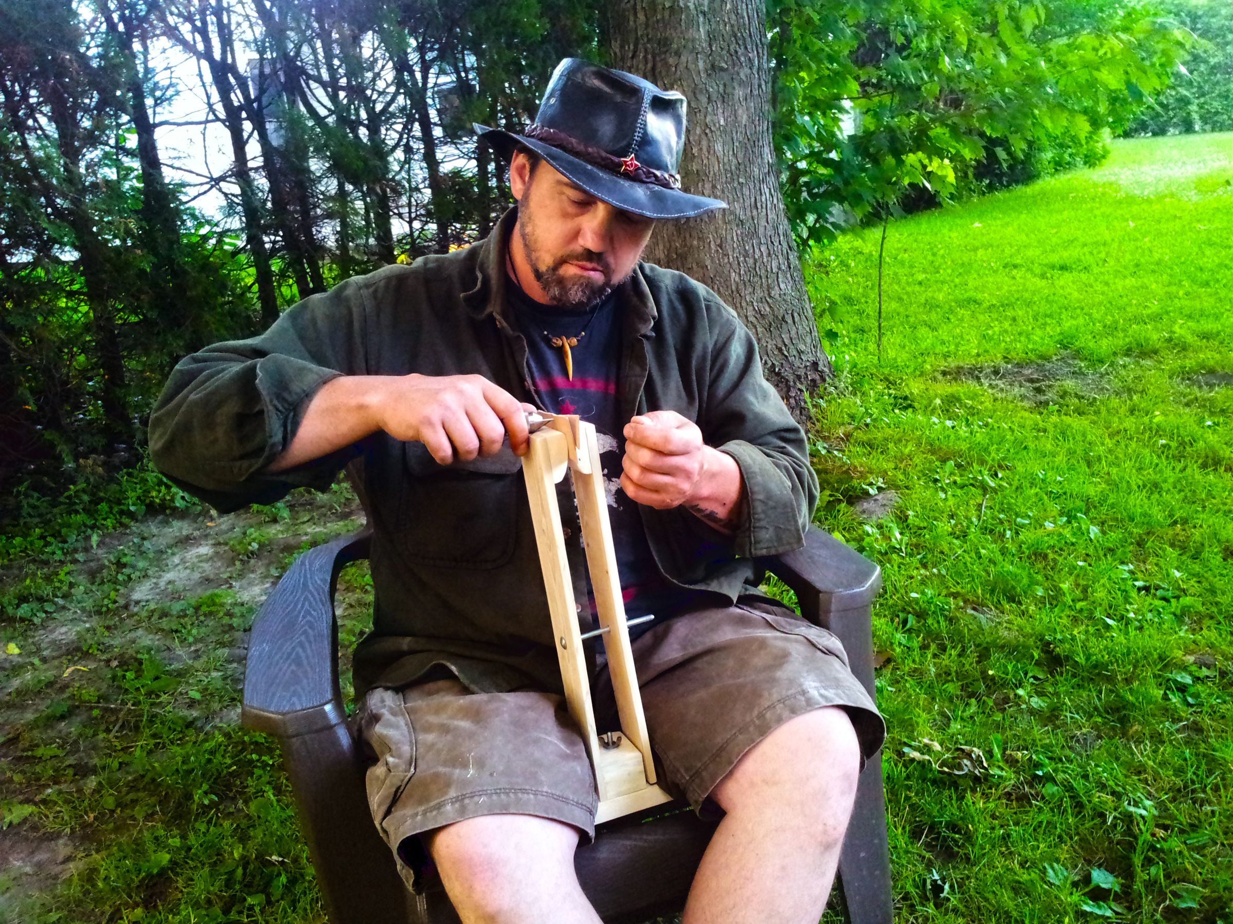 '3rd Hand' Leather Stitching Clamp : 7 Steps (with Pictures ...