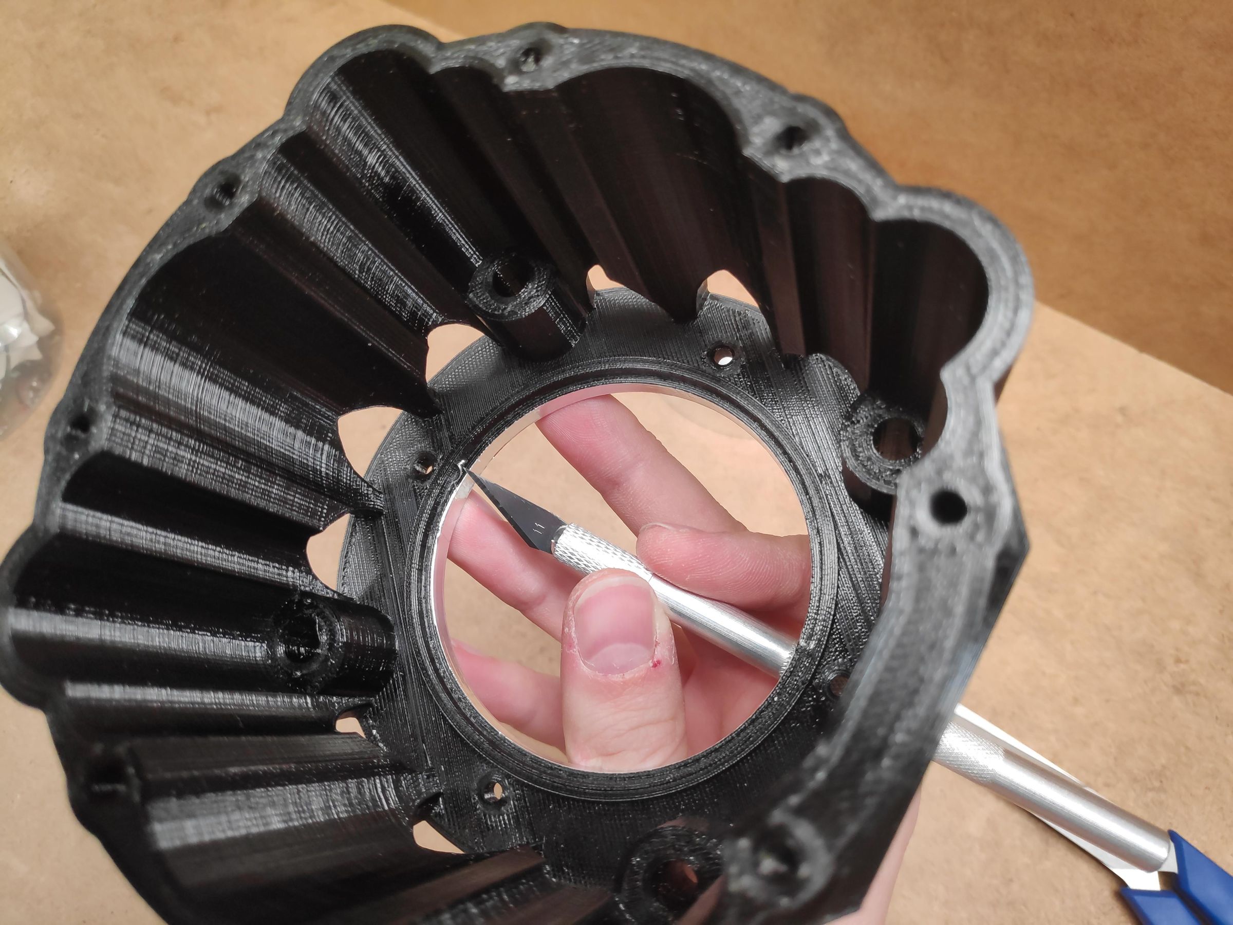 3D Printed Natural-Color Cost-Effective Worklight (Extreme Attention to ...