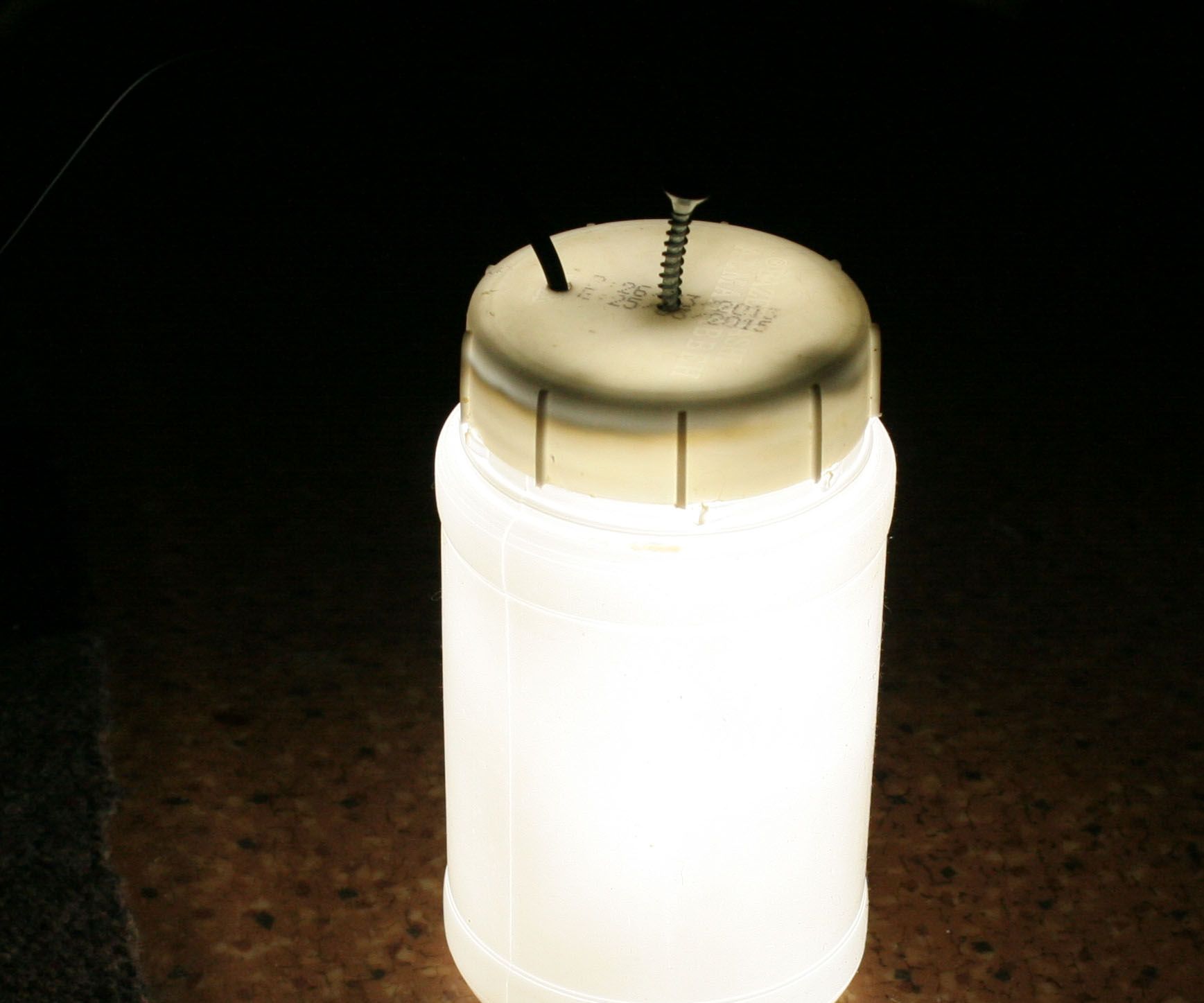 DIY Cheap Waterproof LED Lamp : 4 Steps - Instructables