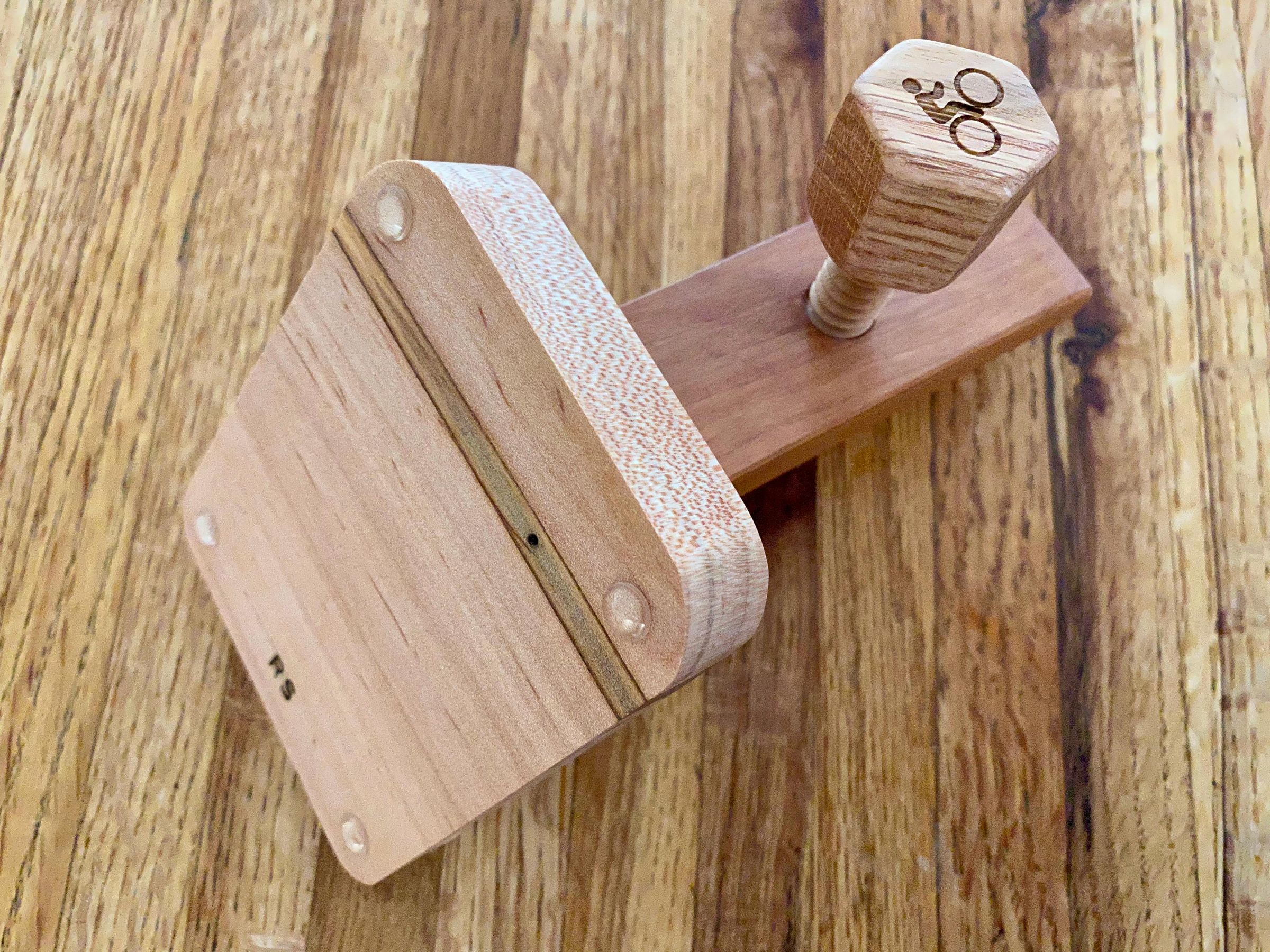 Reading While Standing - Adjustable Phone Stand : 8 Steps (with ...