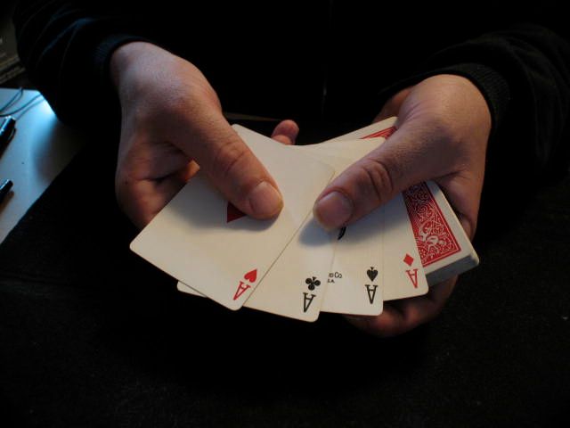 How to Perform the World's Awesomest Card Trick : 13 Steps - Instructables