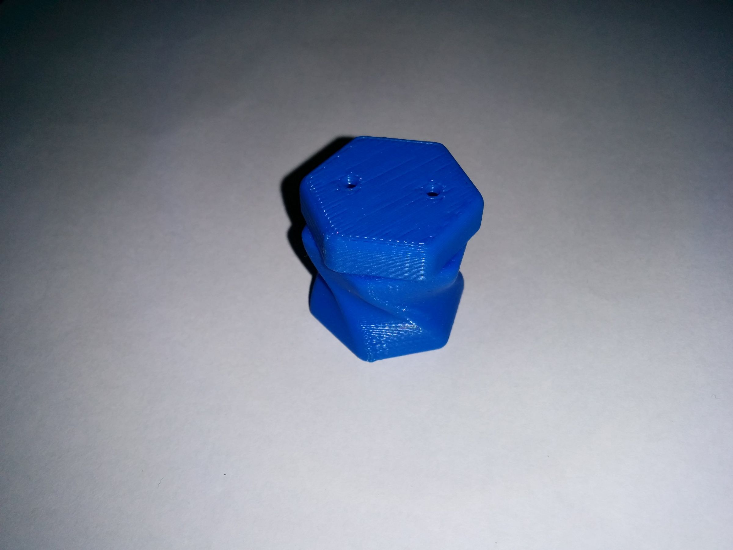 3D Printed Table Top Salt N Pepper Shaker : 4 Steps - Instructables