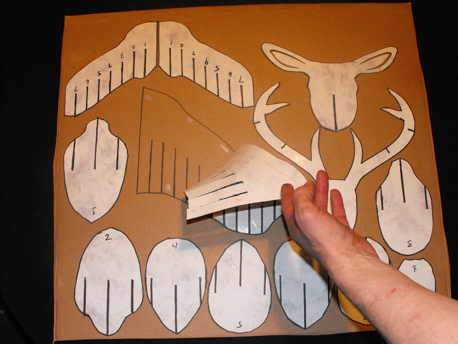 3D Cardboard & Duct Tape Deer Head Trophy With Template : 12 Steps ...