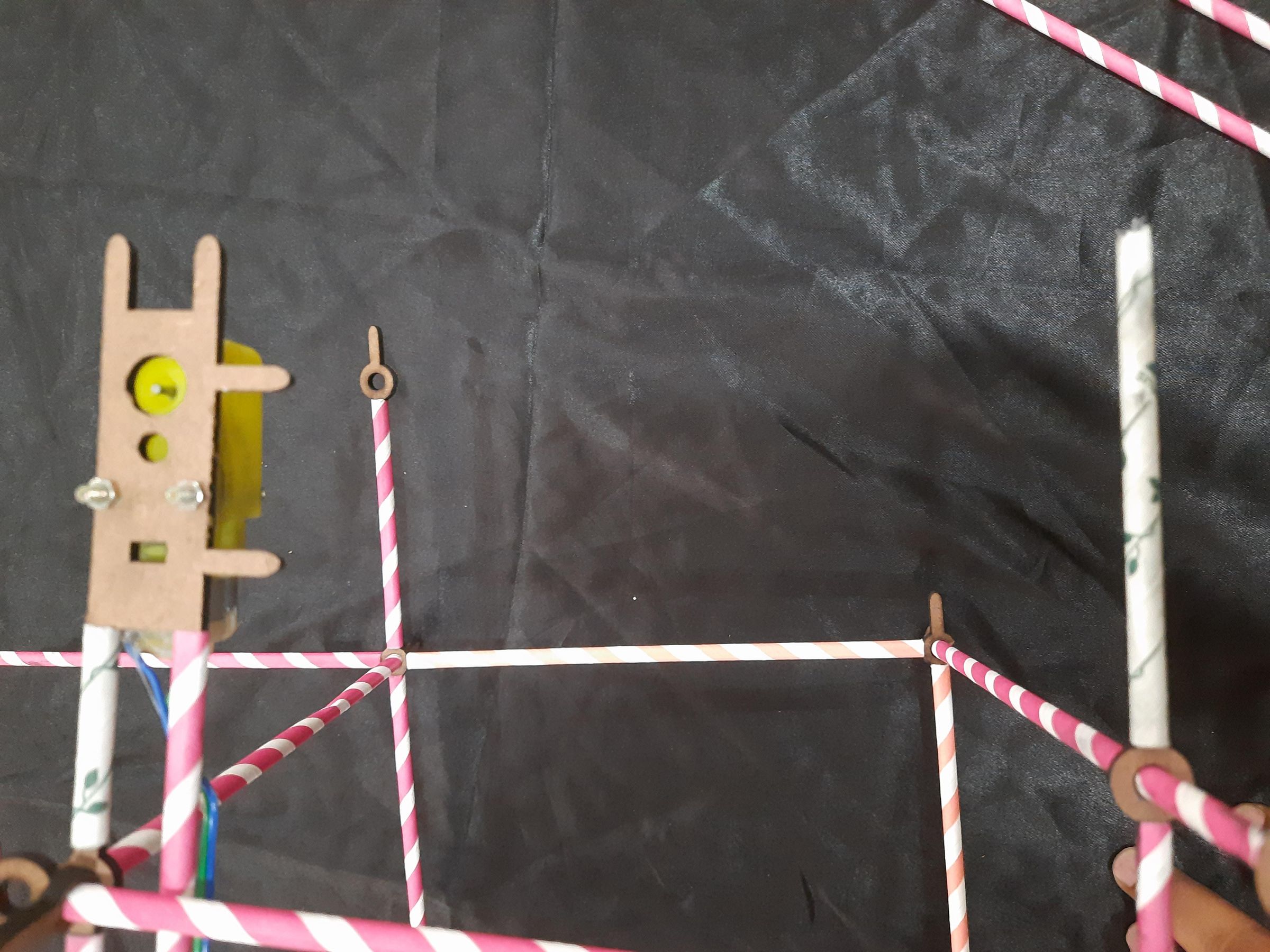 Ferris Wheel by Paper Straw ( Eco Friendly Materials) : 4 Steps ...