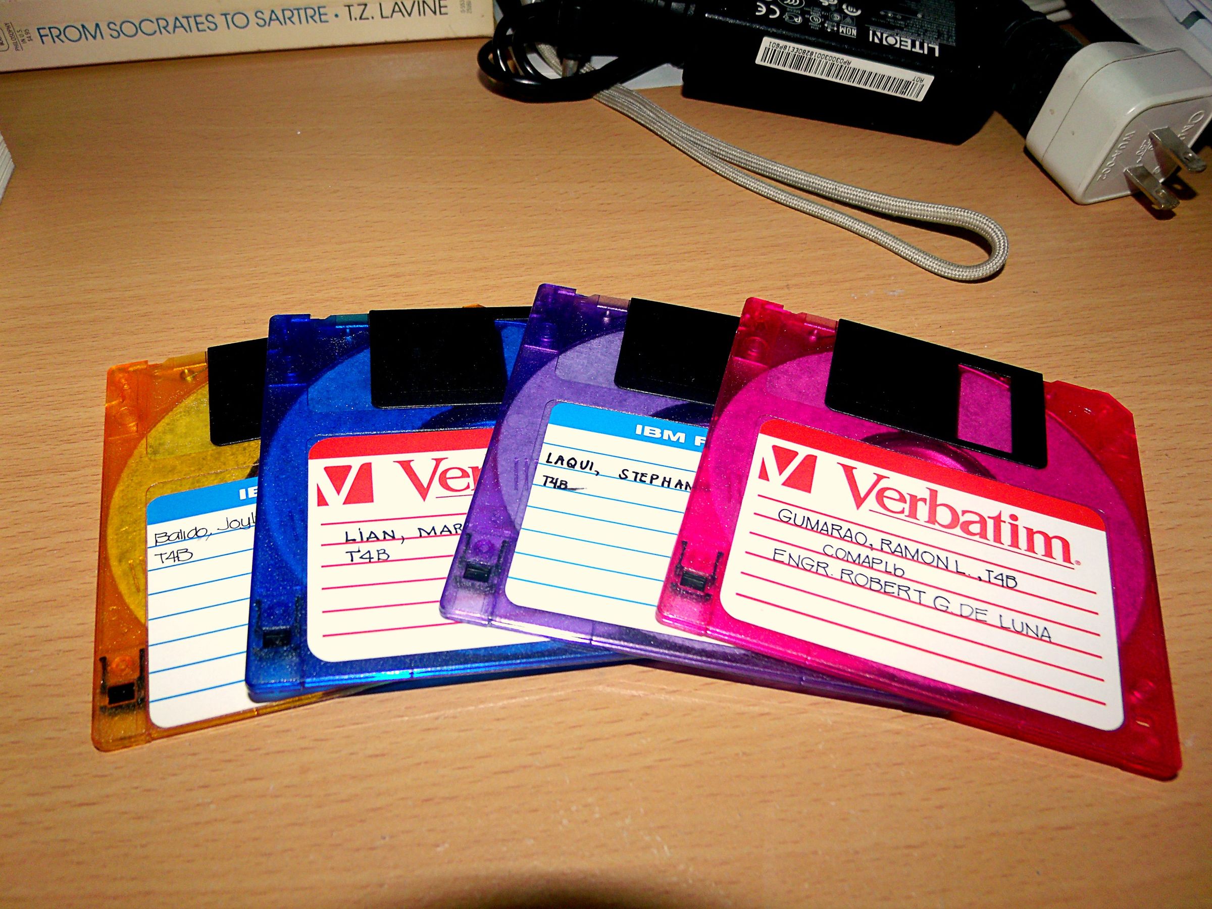 USB Flash Diskette : 7 Steps (with Pictures) - Instructables