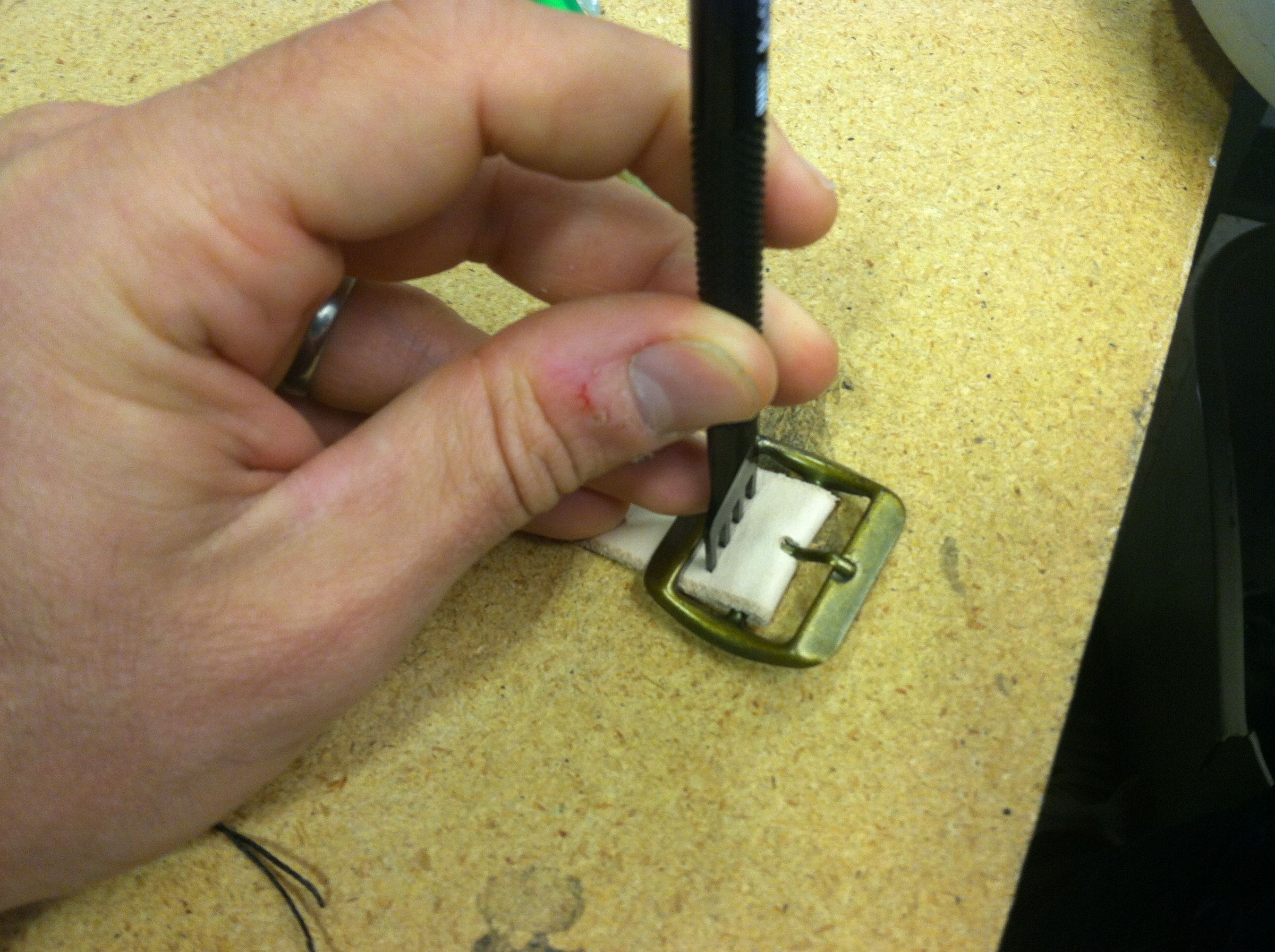 Leather Bandit or Hero Mask : 6 Steps (with Pictures) - Instructables