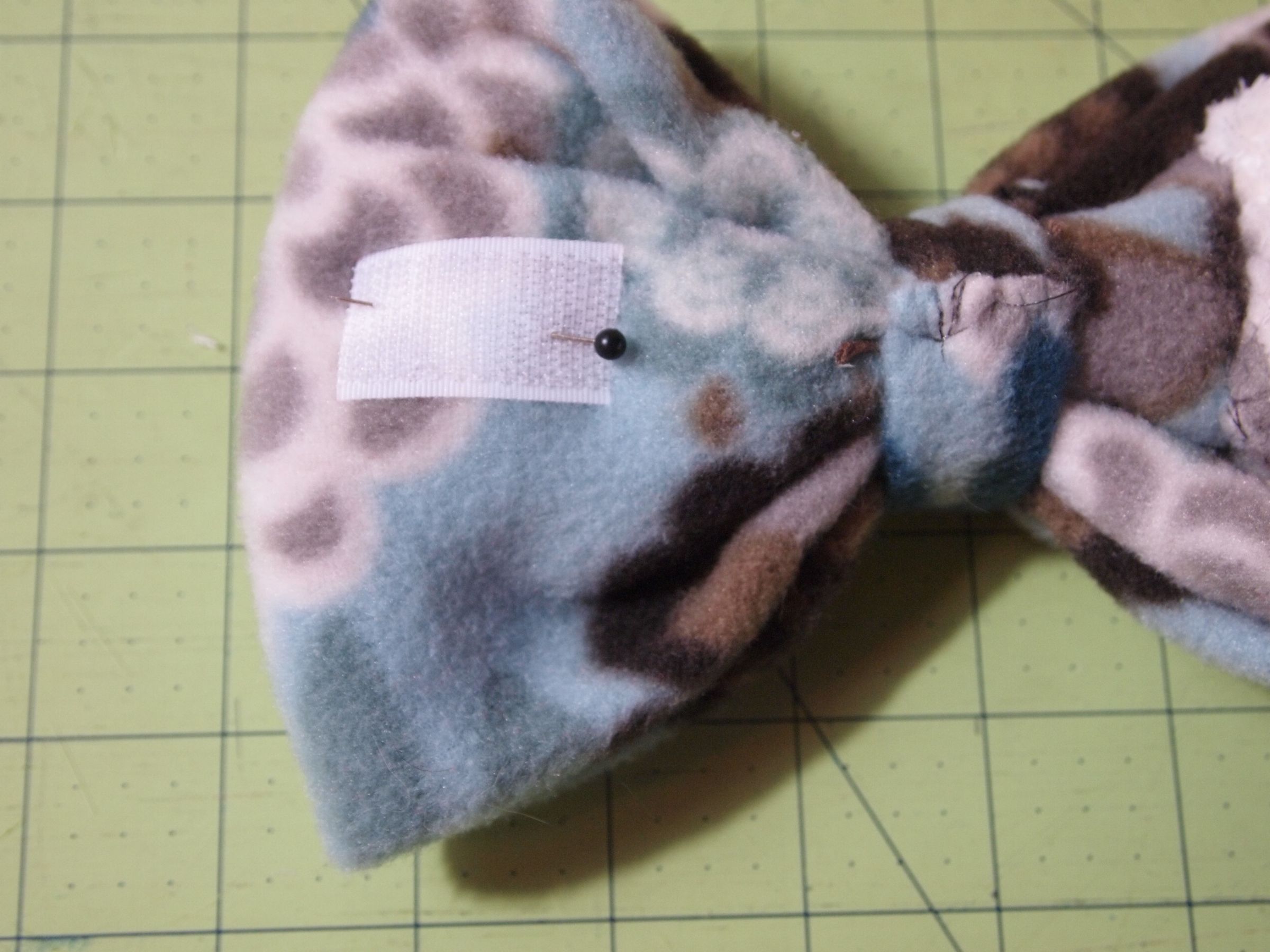 Very Big Bow Neck Warmer : 6 Steps (with Pictures) - Instructables