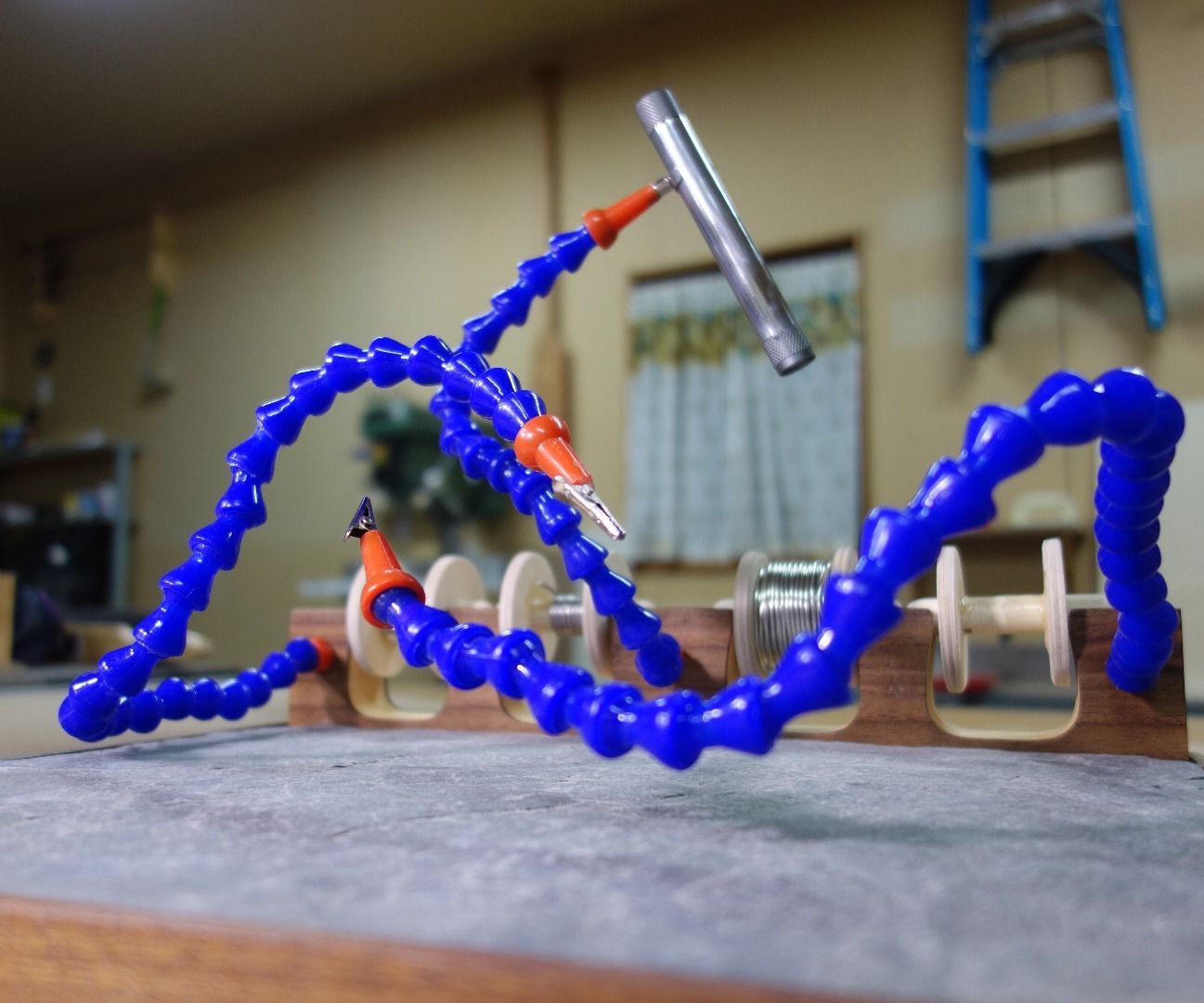 Slate Top Solder Station / Third Hand - Instructables