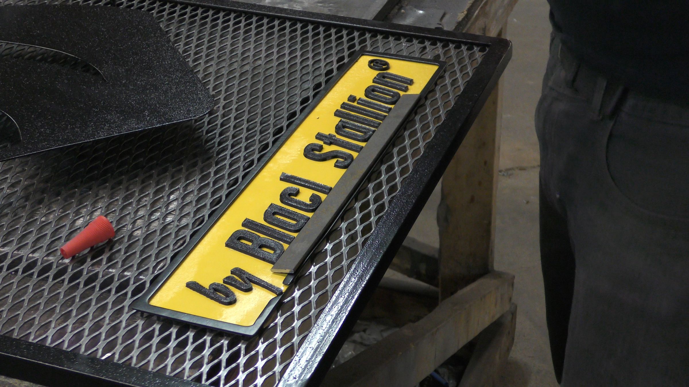 Stud Mounted Sign With 3D Printed Letters : 17 Steps (with Pictures ...