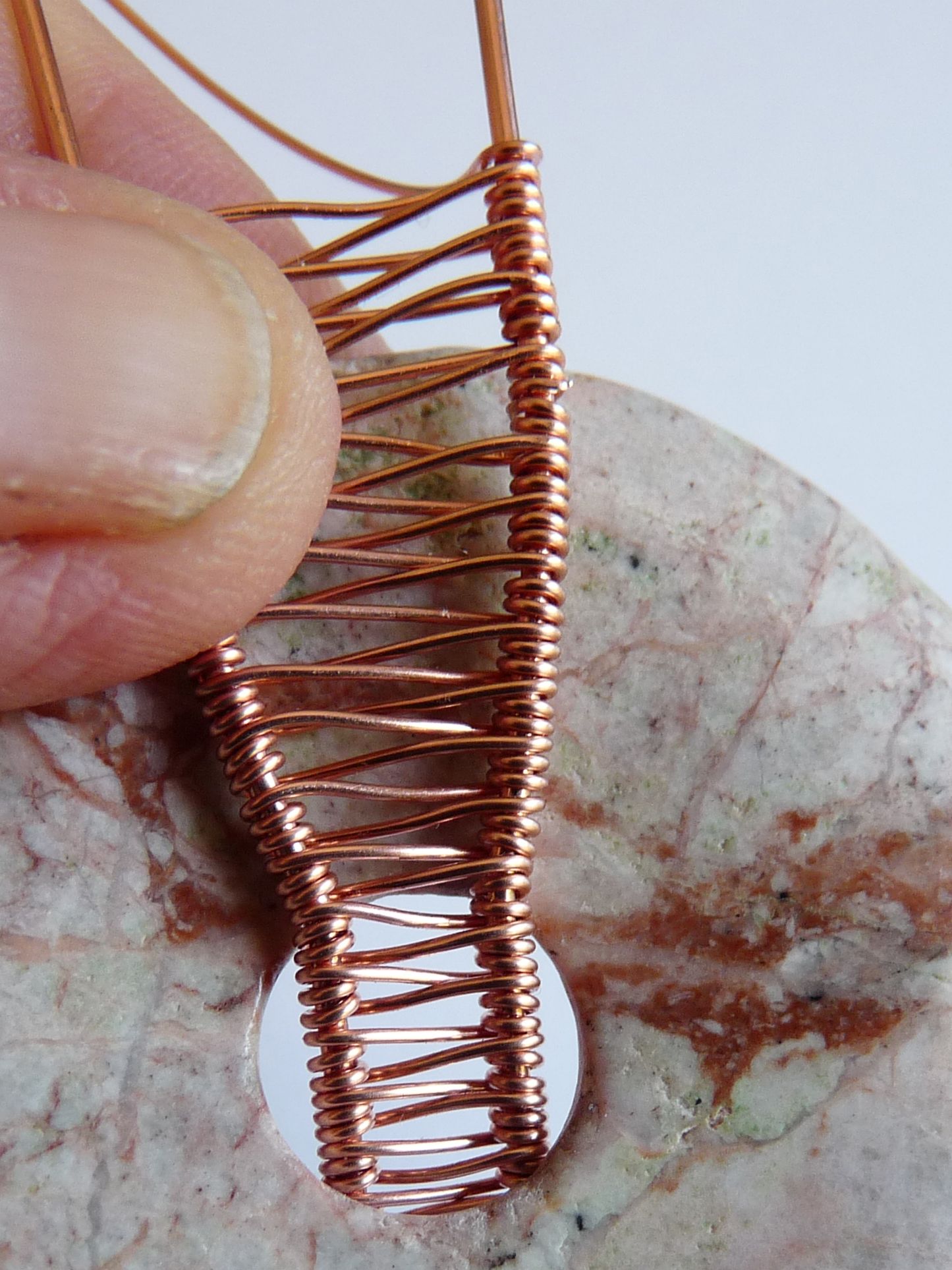Woven Wire Bail Gemstone Pendant : 24 Steps (with Pictures) - Instructables