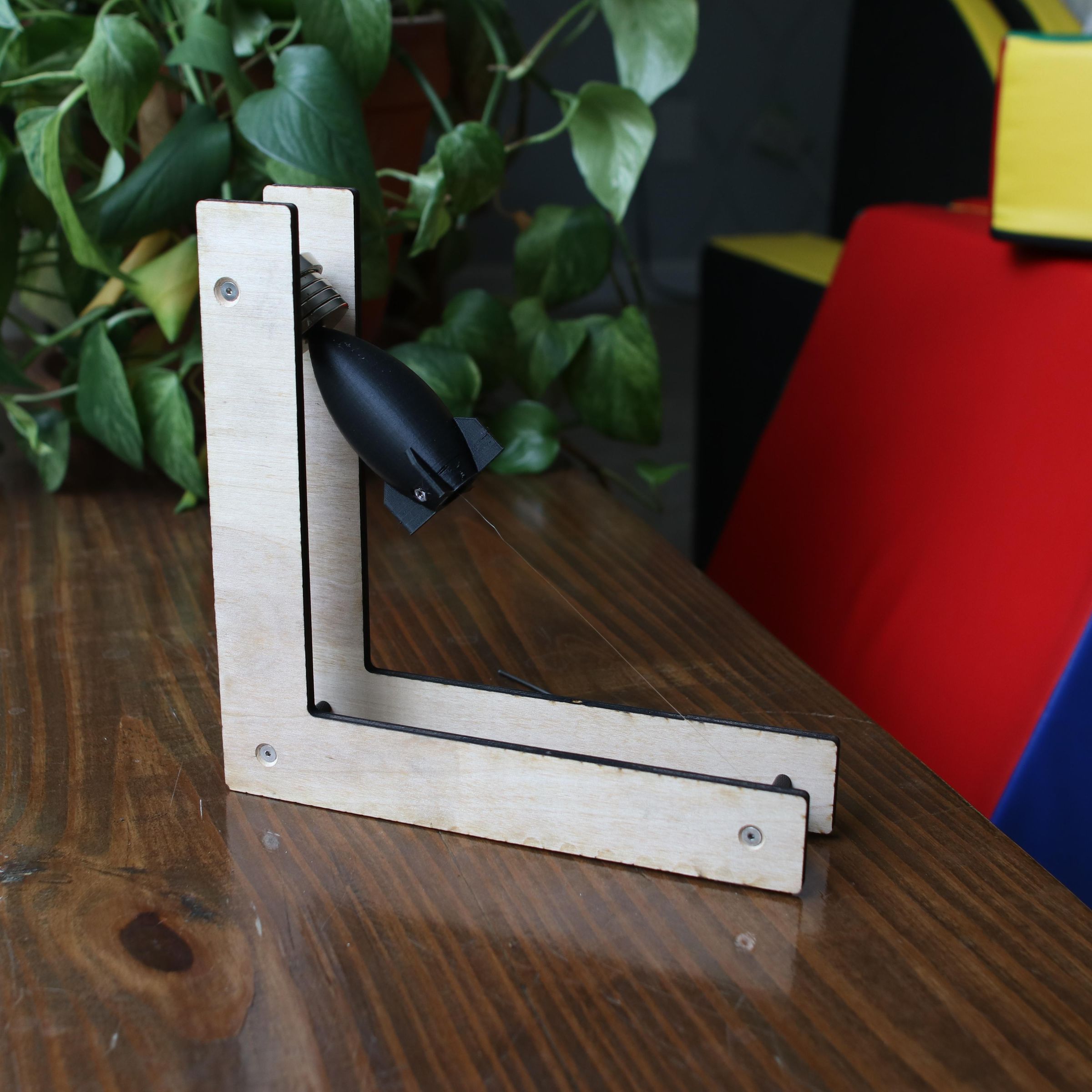 Floating Rocket Desktop Display : 6 Steps (with Pictures) - Instructables