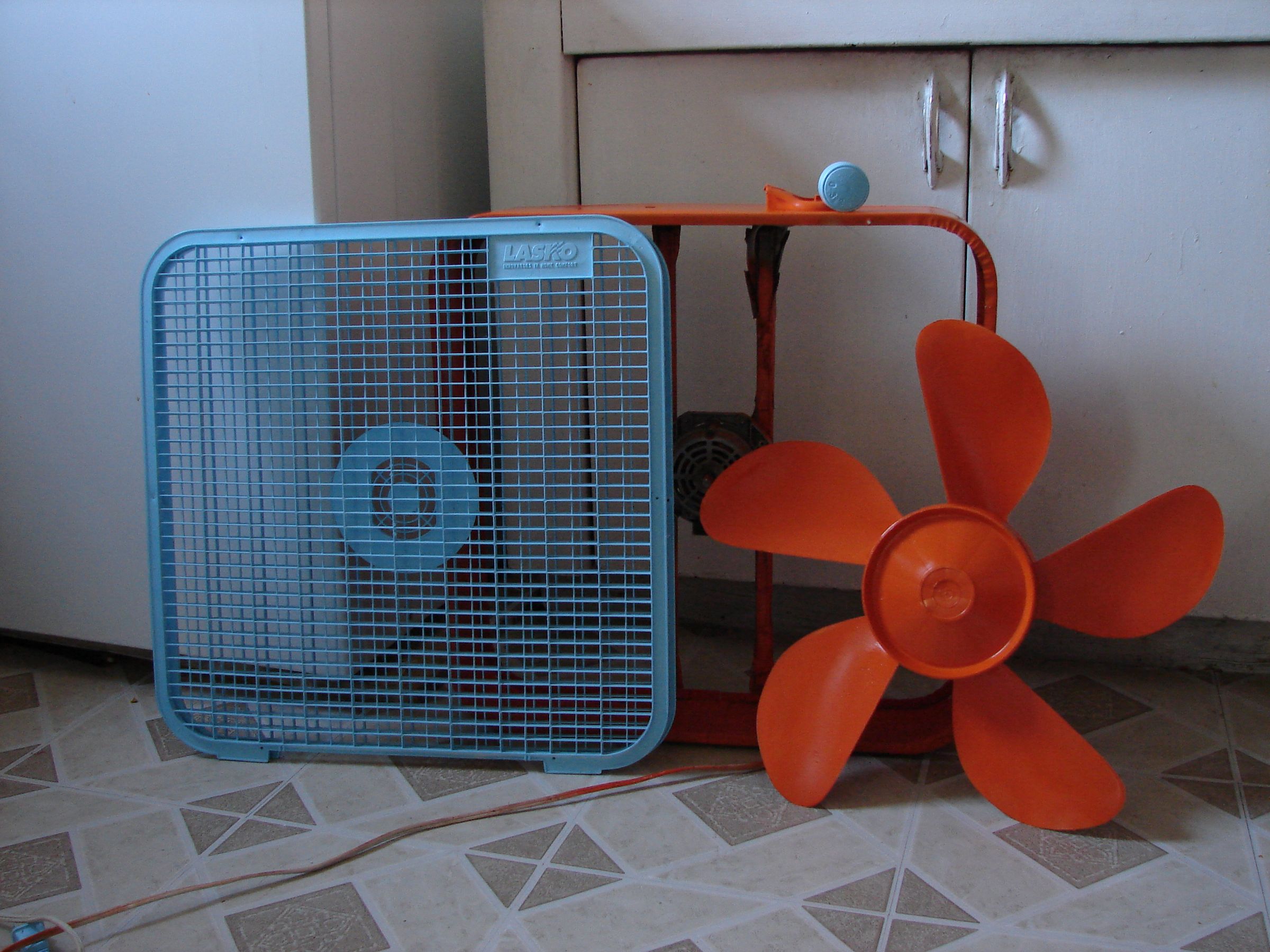Revamp Your Ugly Old Fan! : 5 Steps (with Pictures) - Instructables