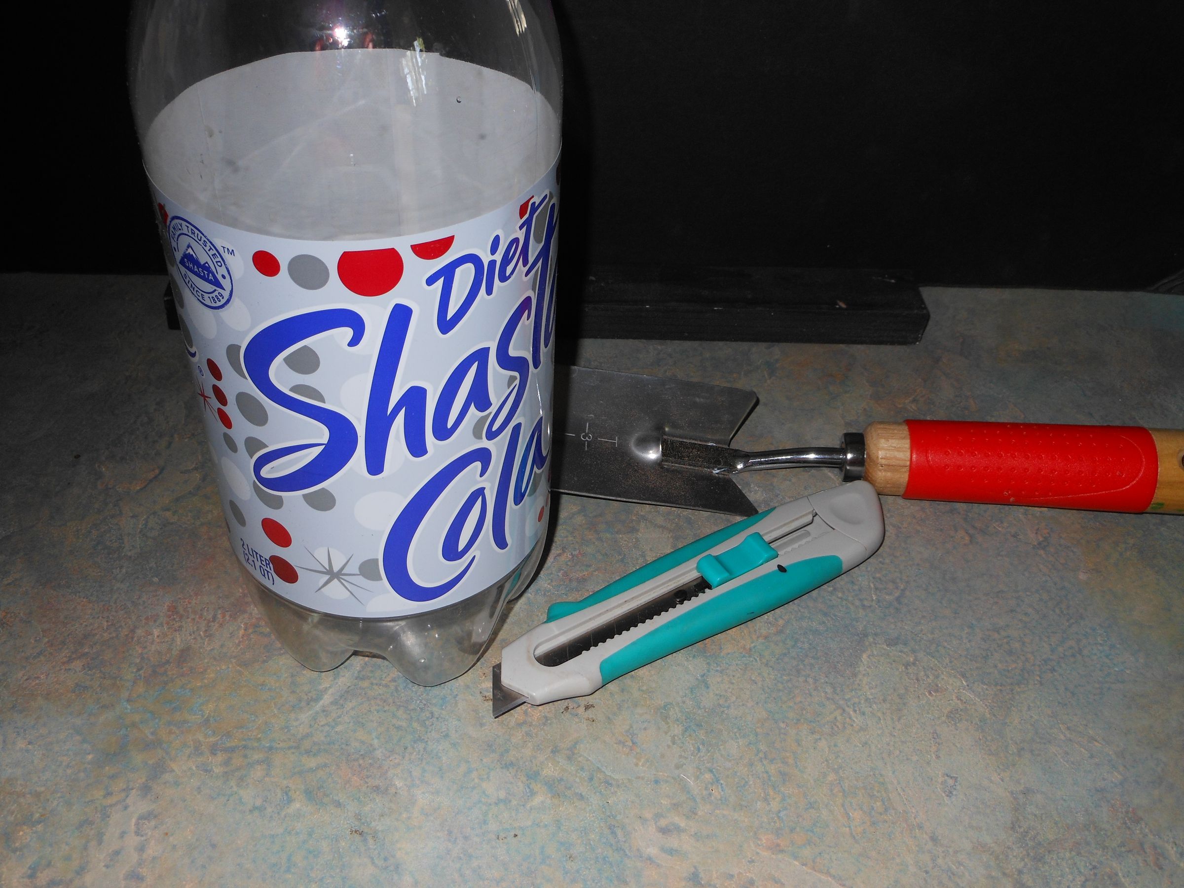 DIY Drip Irrigation Bottles : 8 Steps - Instructables