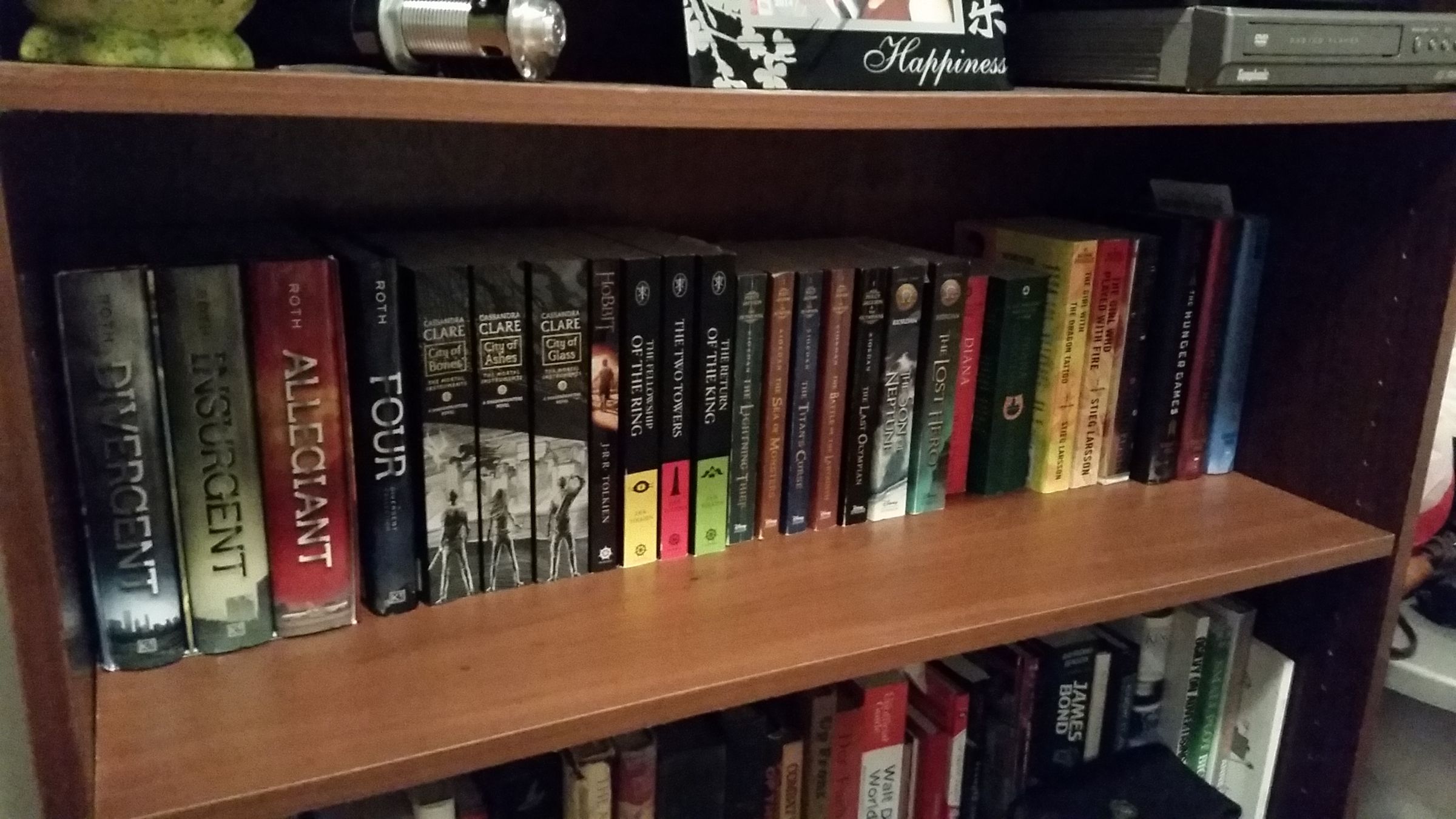 Fix Saggy Book Shelf : 6 Steps - Instructables