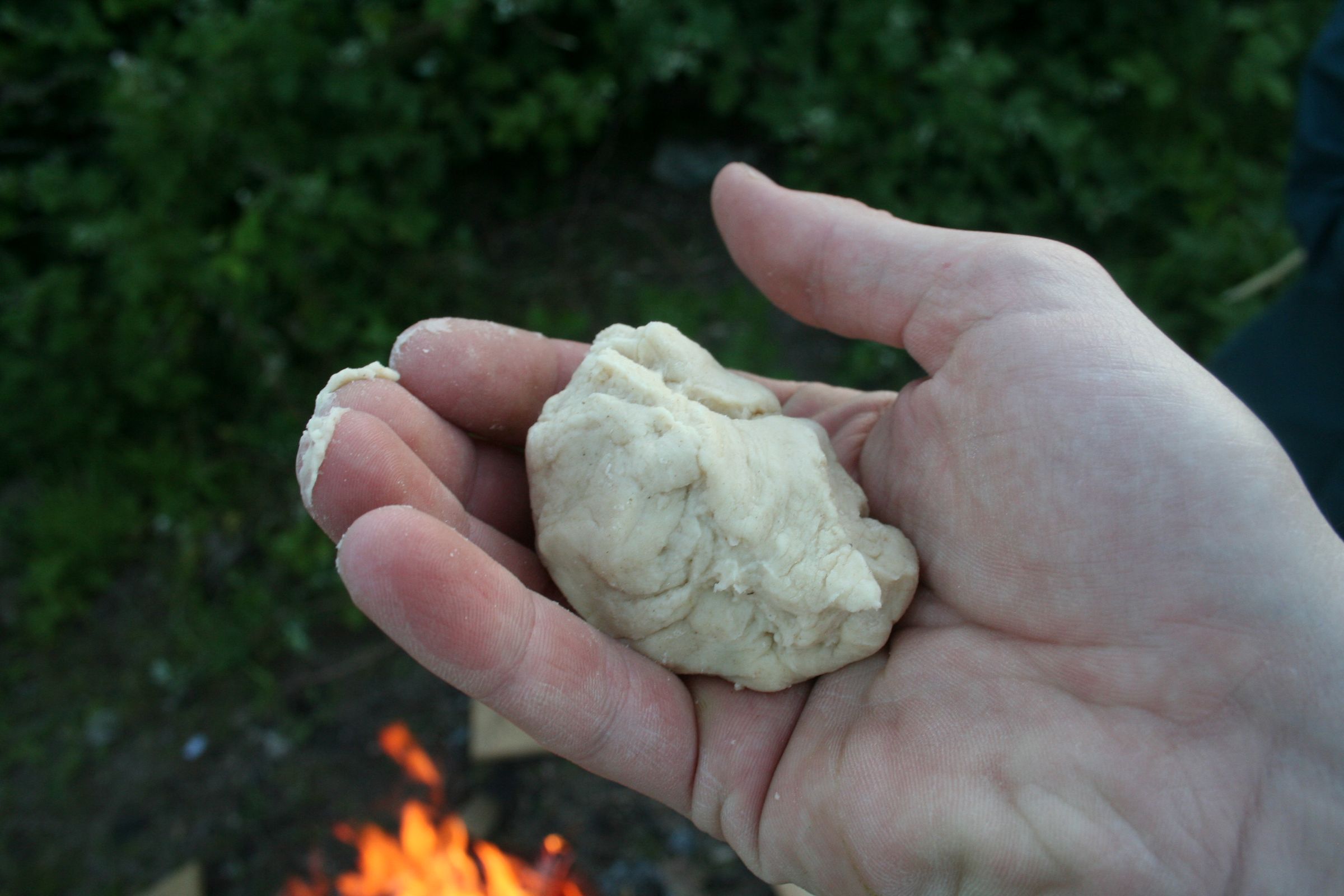 Making Campfire Twists : 5 Steps (with Pictures) - Instructables