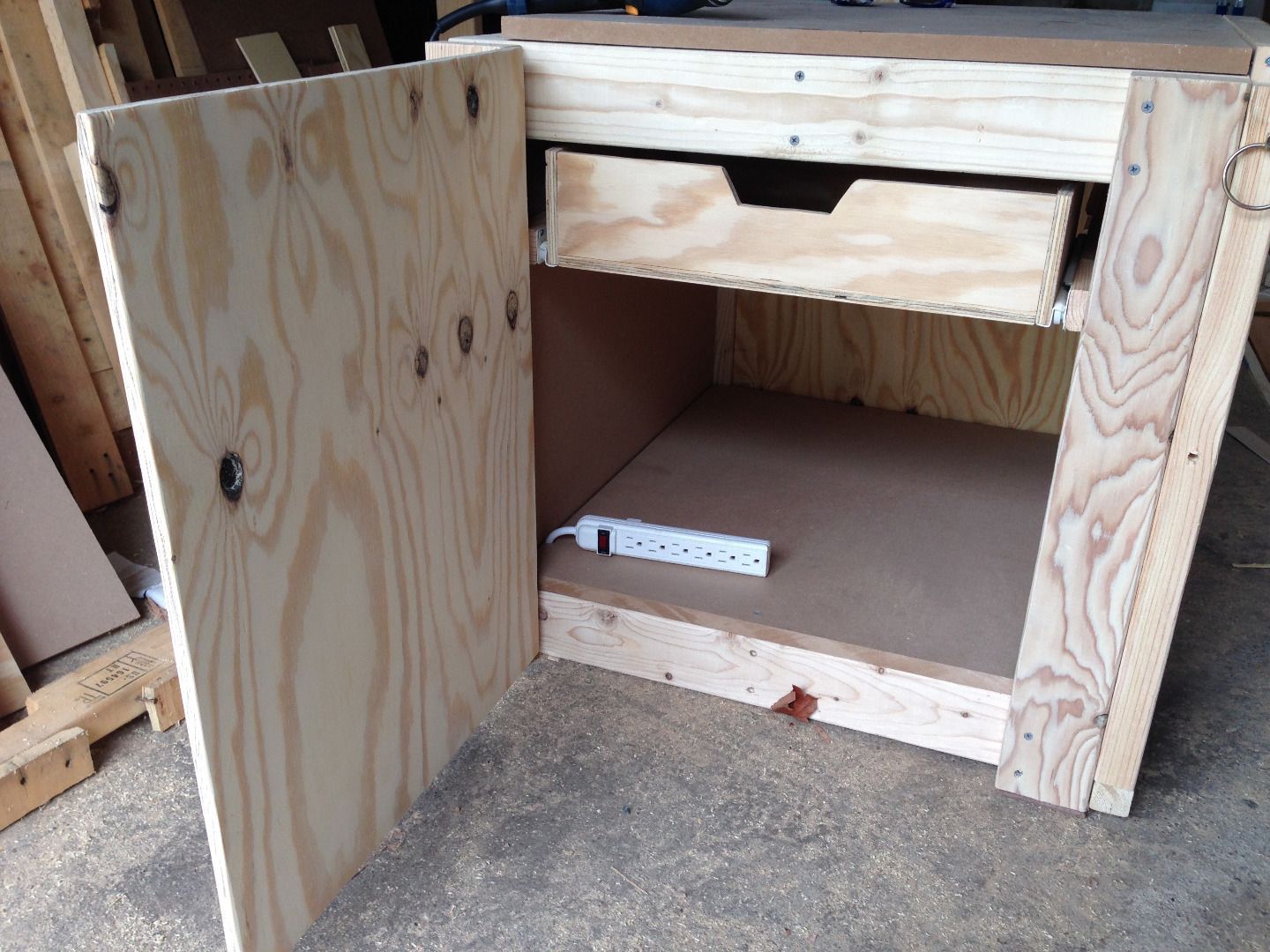 Ultimate Mobile Workbench : 9 Steps (with Pictures) - Instructables