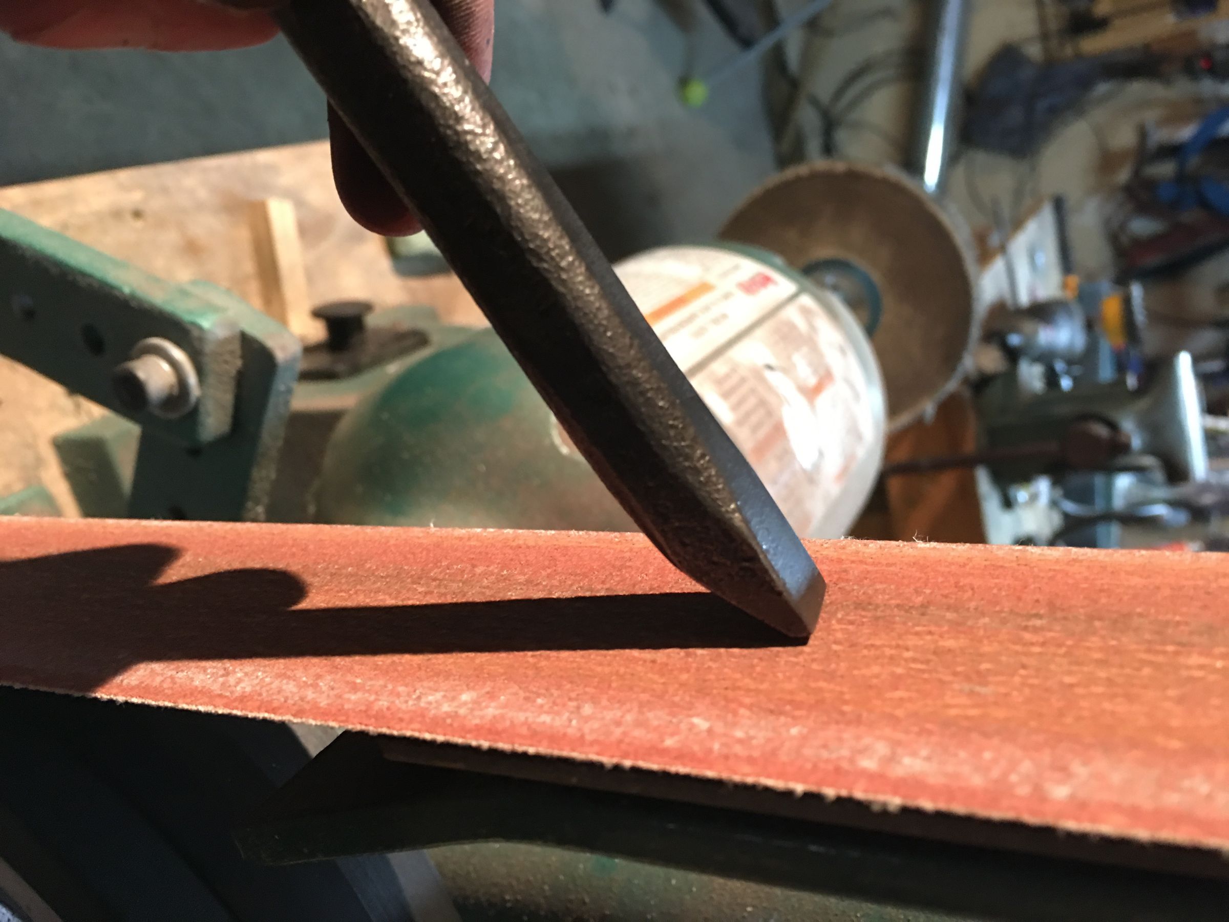 HAND FORGED Cold Chisel, From a Rusty Old Coil Spring : 10 Steps (with ...