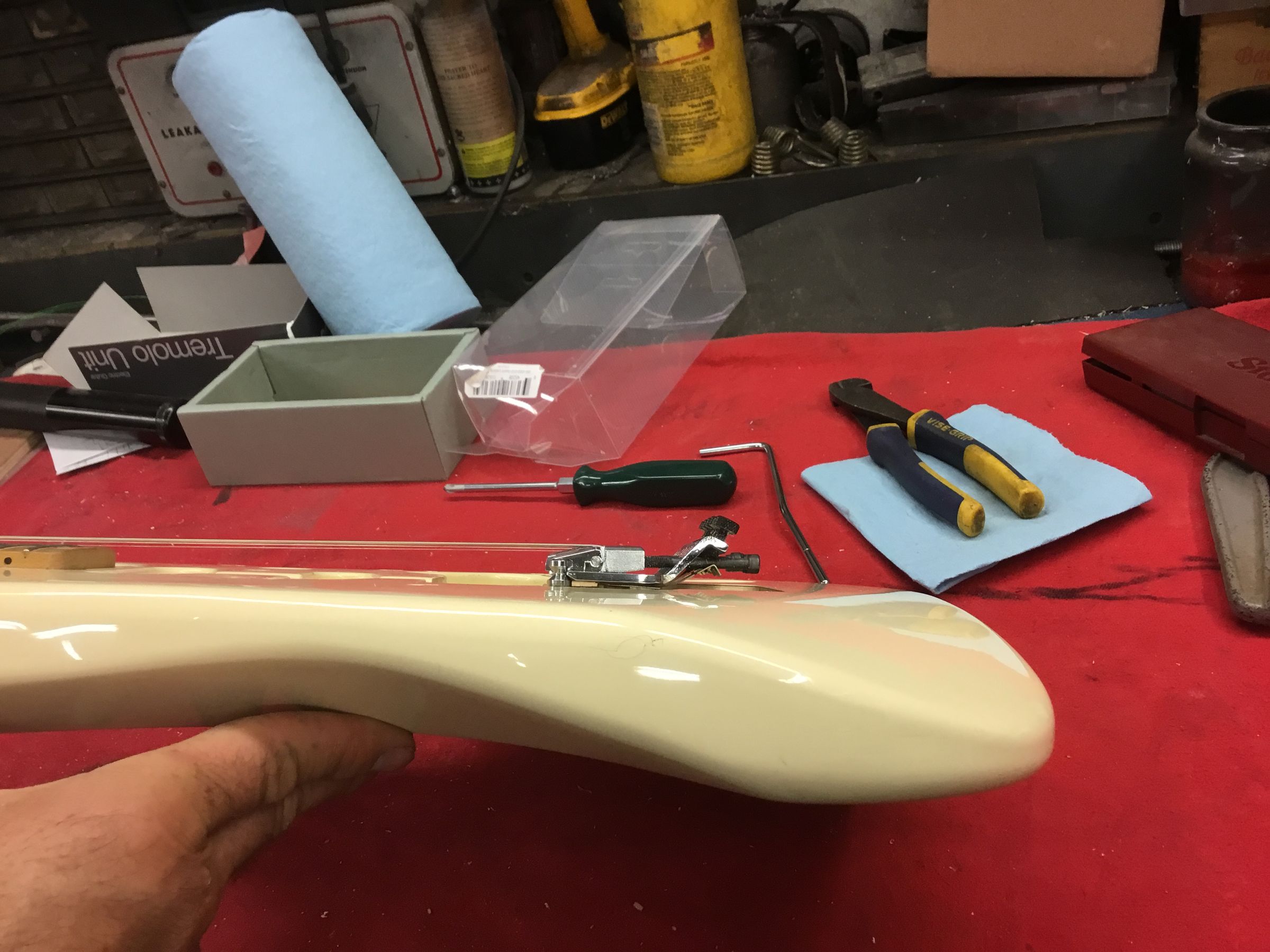 Gotoh Fender Floating Tremolo Install : 32 Steps (with Pictures ...