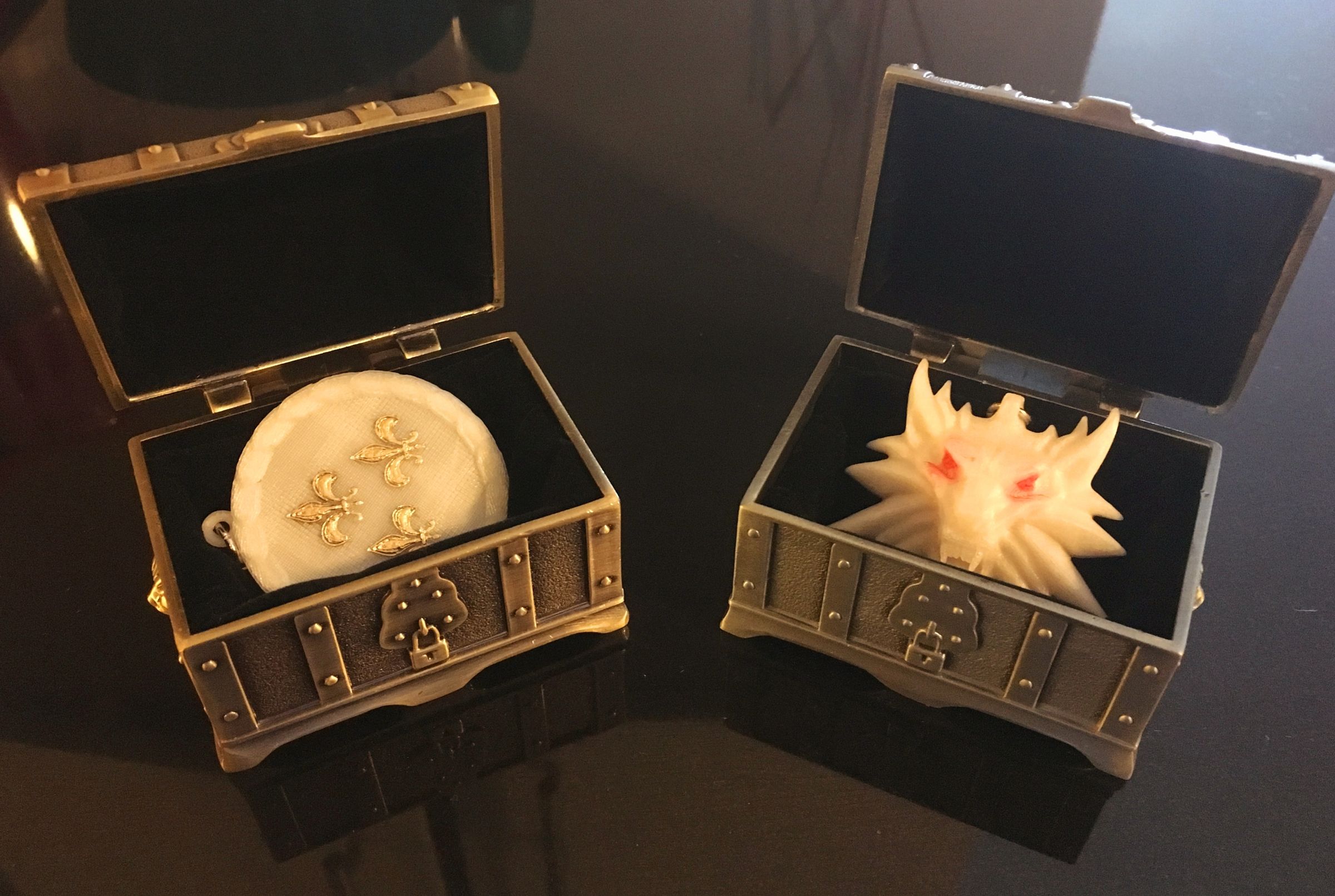 Glow-in-the-Dark Witcher Medallions : 5 Steps (with Pictures ...