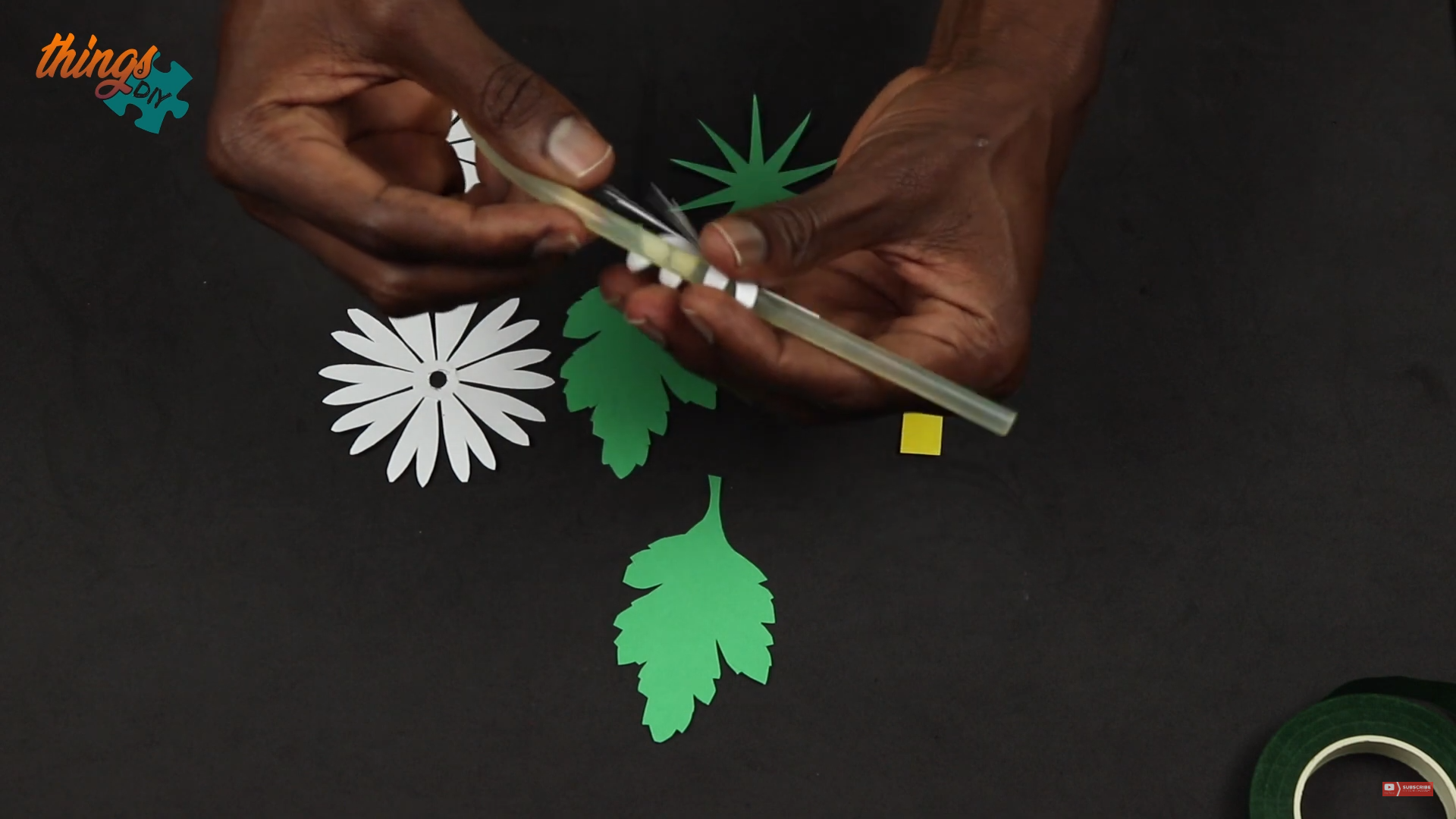 How to Make a Paper Daisy : 8 Steps - Instructables