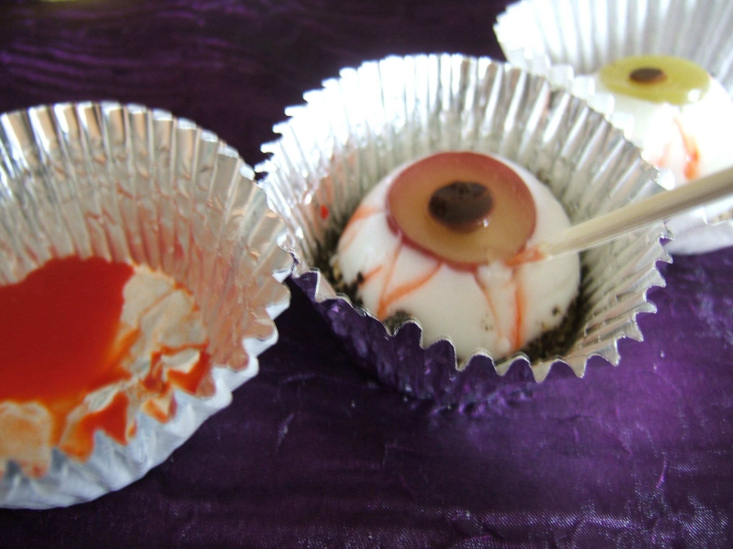 Edible Eyeballs With Bloody "Dripping Sauce" : 17 Steps - Instructables