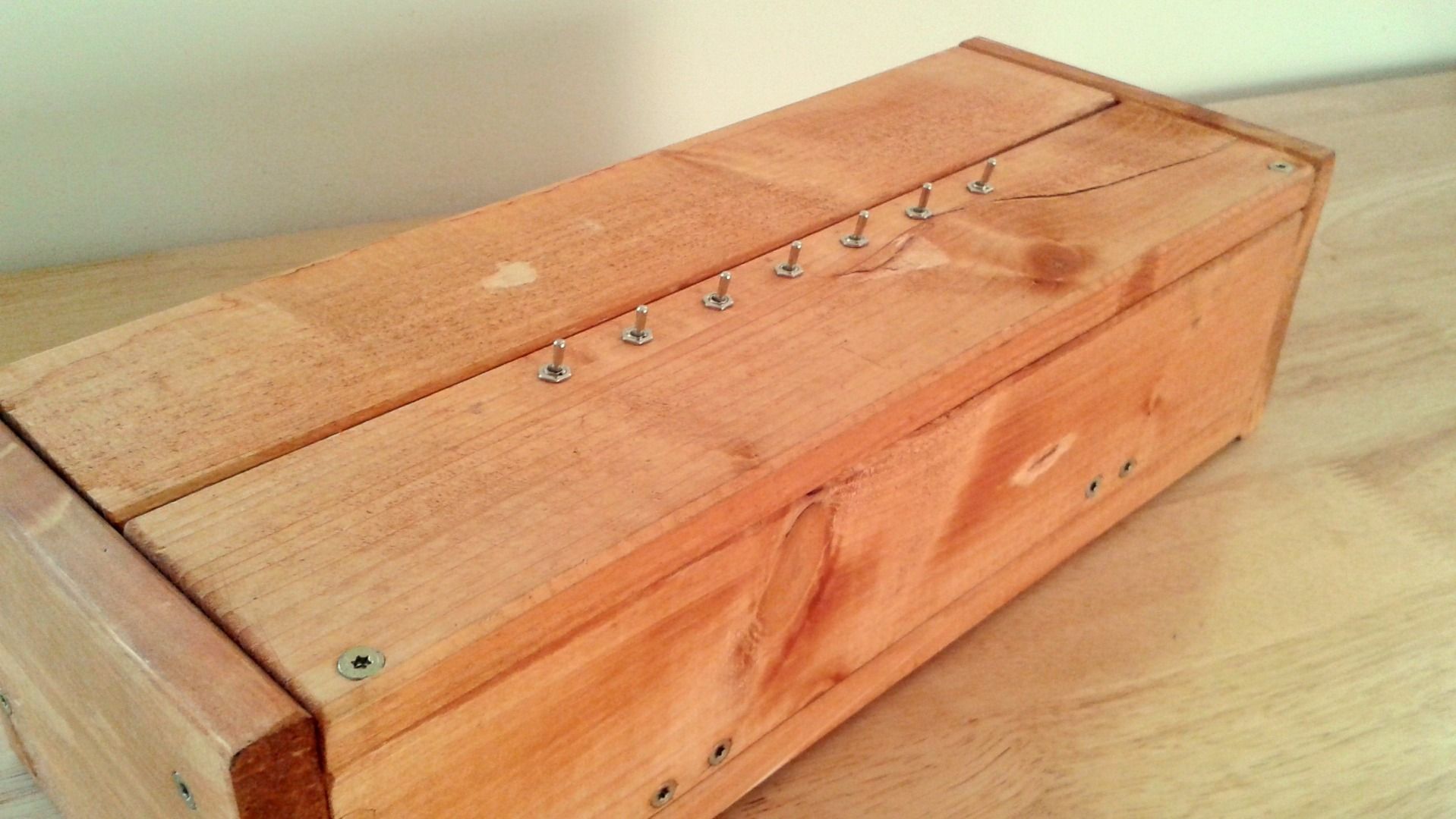 Advanced Useless Machine : 4 Steps (with Pictures) - Instructables
