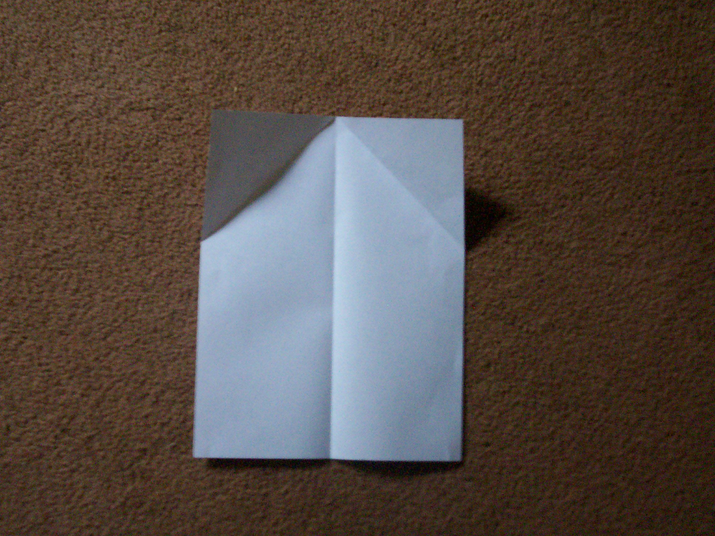 Flying Fish Paper Airplane : 16 Steps - Instructables