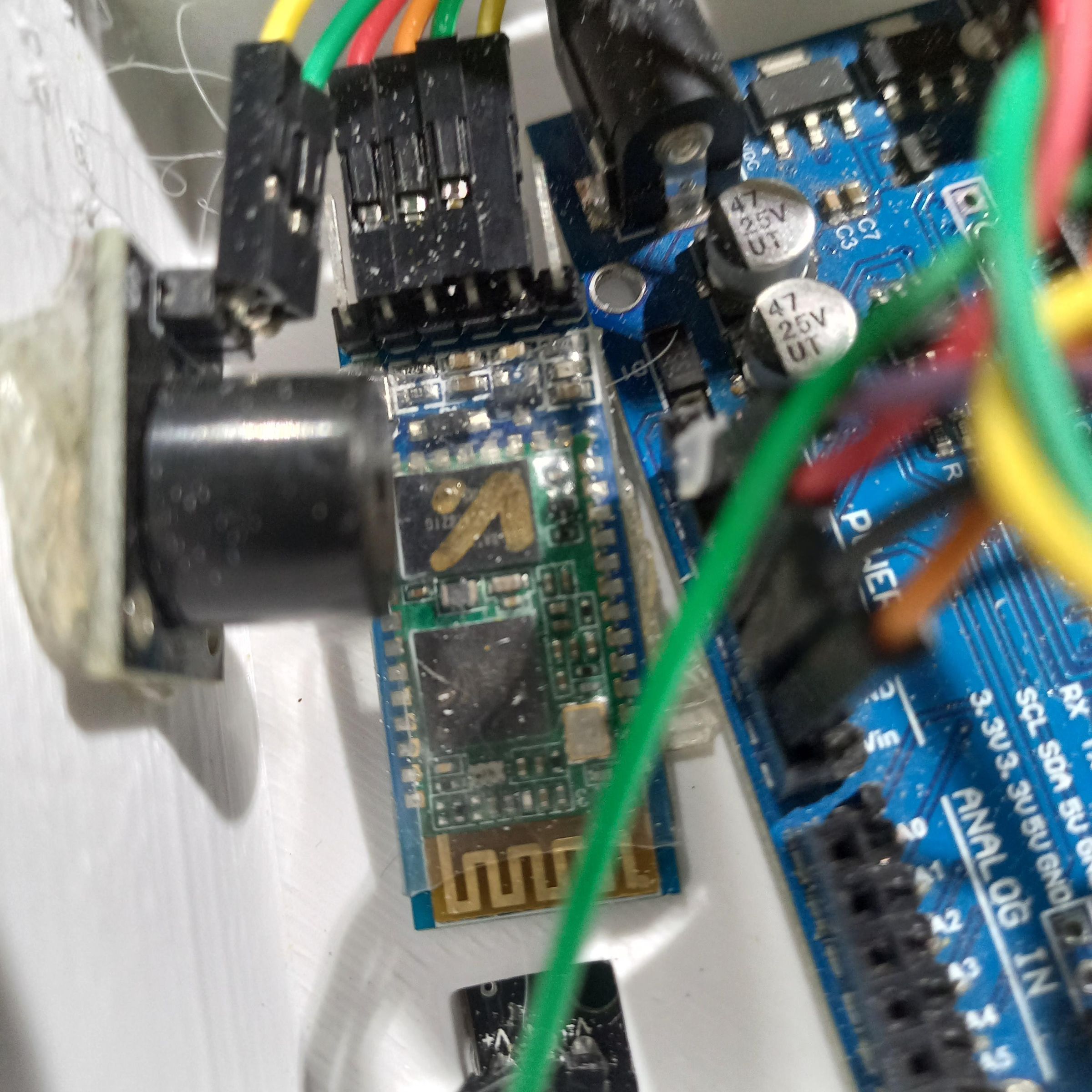 Build Your Own Retro Game Console in the Shape of a Vintage Portable TV ...