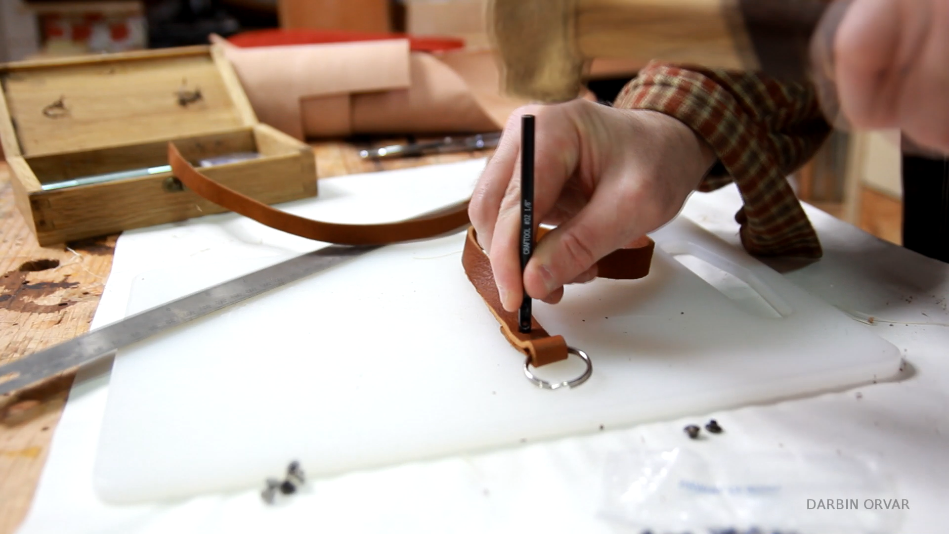 8 Easy DIY Leather Christmas Gifts : 9 Steps (with Pictures ...