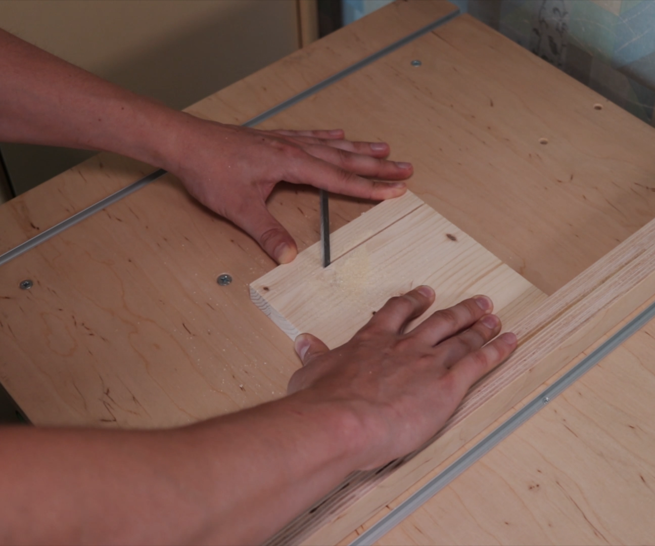 Jigsaw Table Like Table Saw?! : 21 Steps (with Pictures) - Instructables