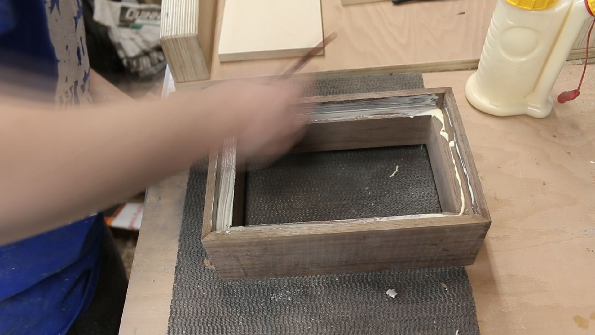 Marilyn Monroe Walnut & Maple Box : 8 Steps (with Pictures) - Instructables