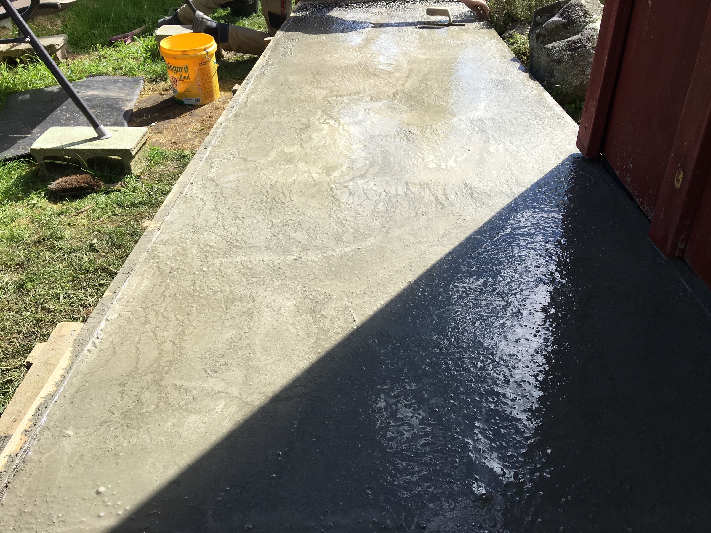 Making an Exposed Aggregate Concrete Path : 8 Steps (with Pictures ...