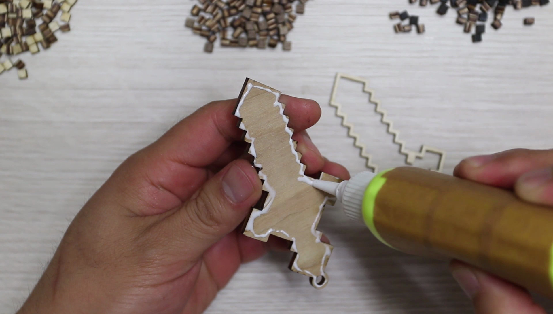 Minecraft Keychain Plywood Laser Cut : 4 Steps (with Pictures ...