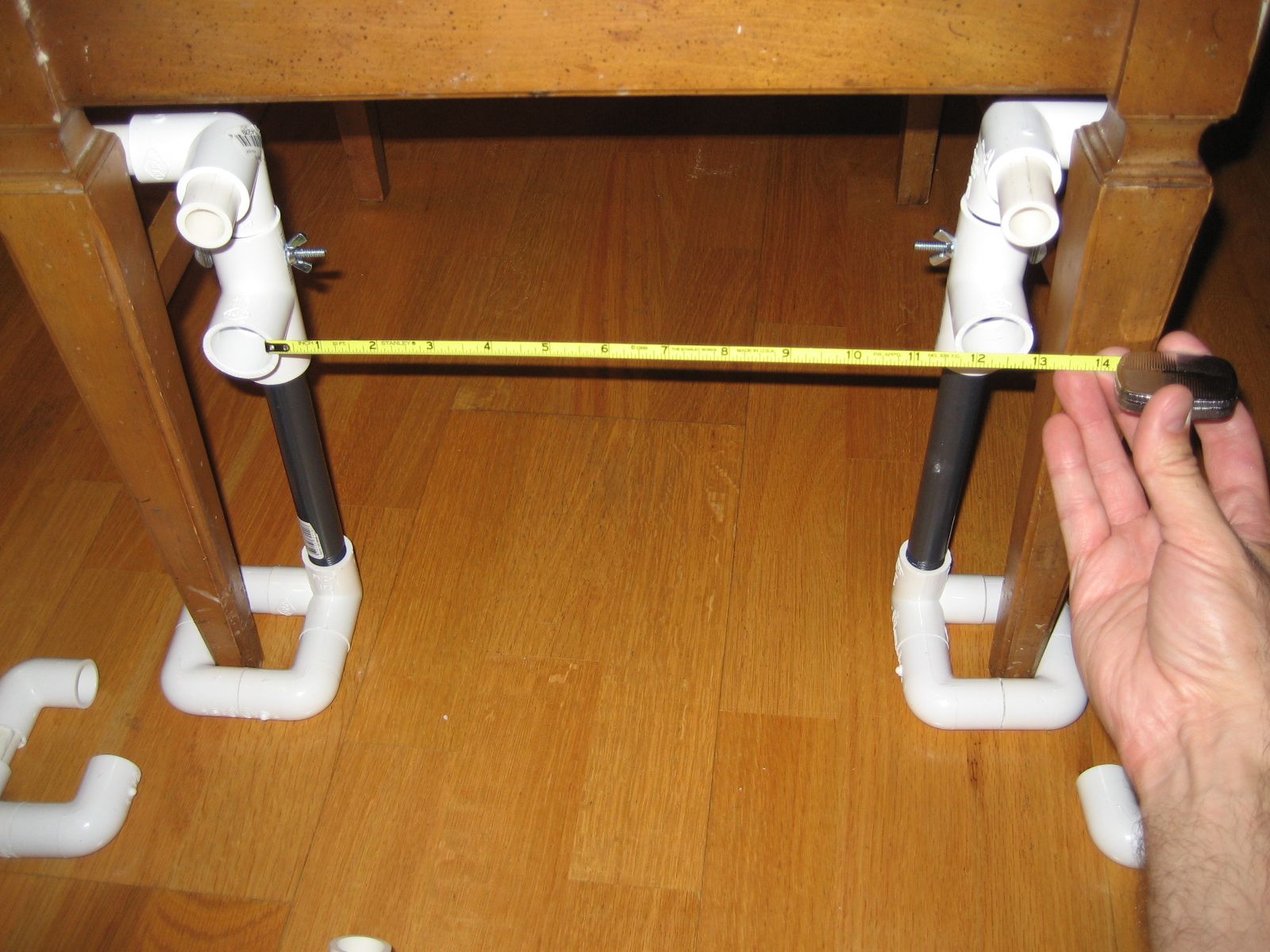Footrest Helps Kids Sit Comfortably at the Table : 6 Steps (with ...