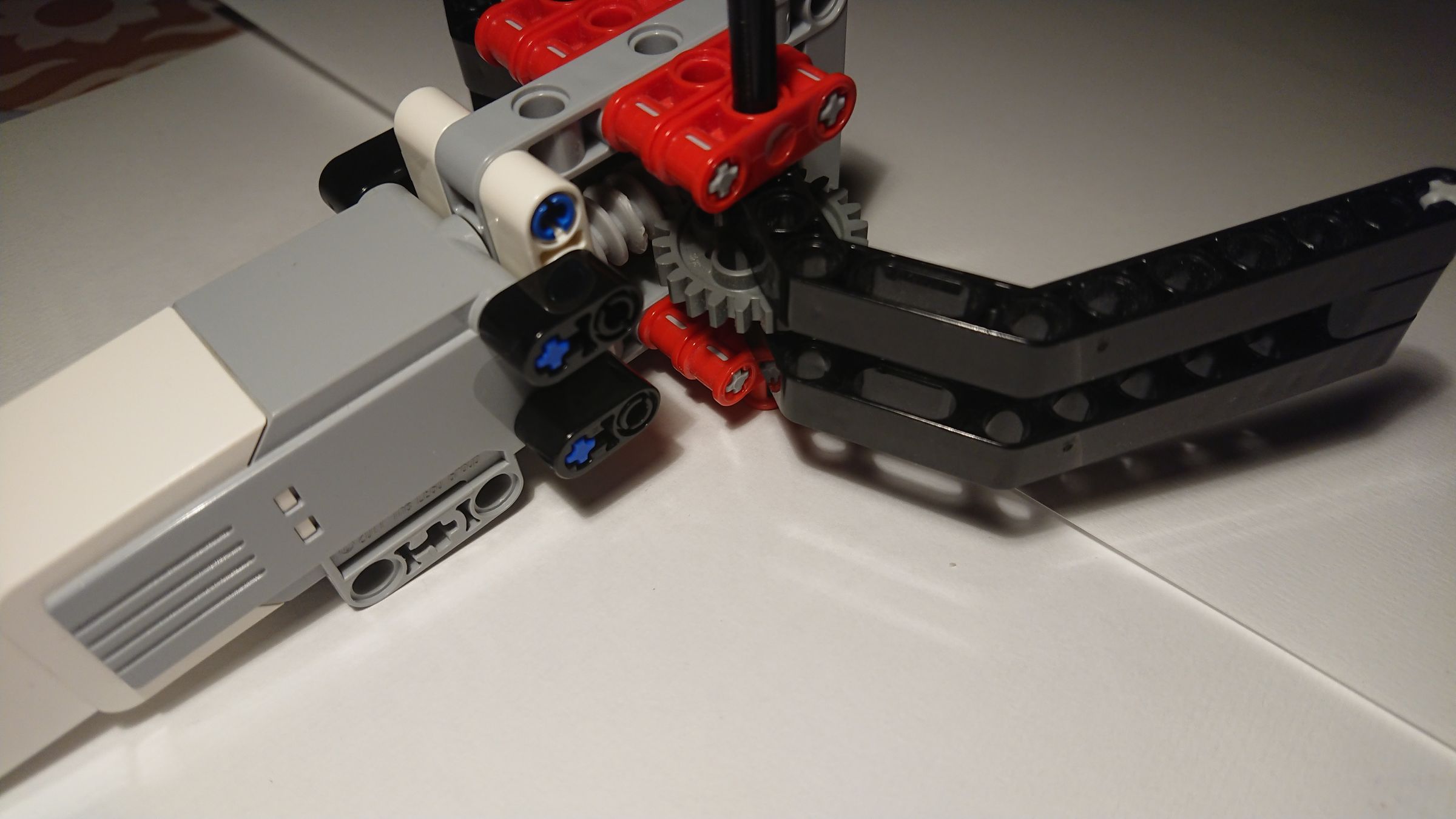 Ev3 Lego Gripper/Finder Robot : 7 Steps - Instructables