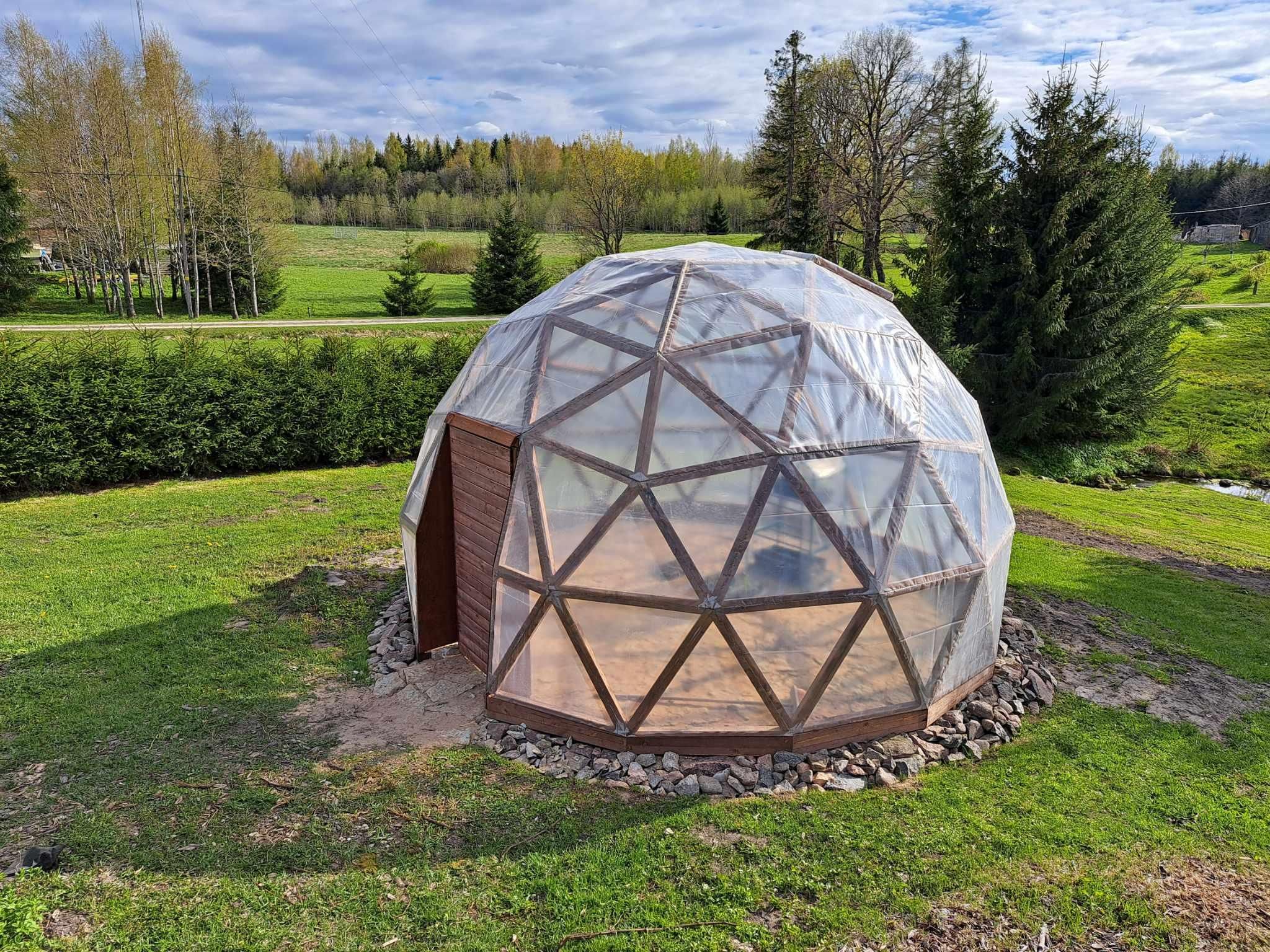 Geodesic Dome Greenhouse : 5 Steps - Instructables