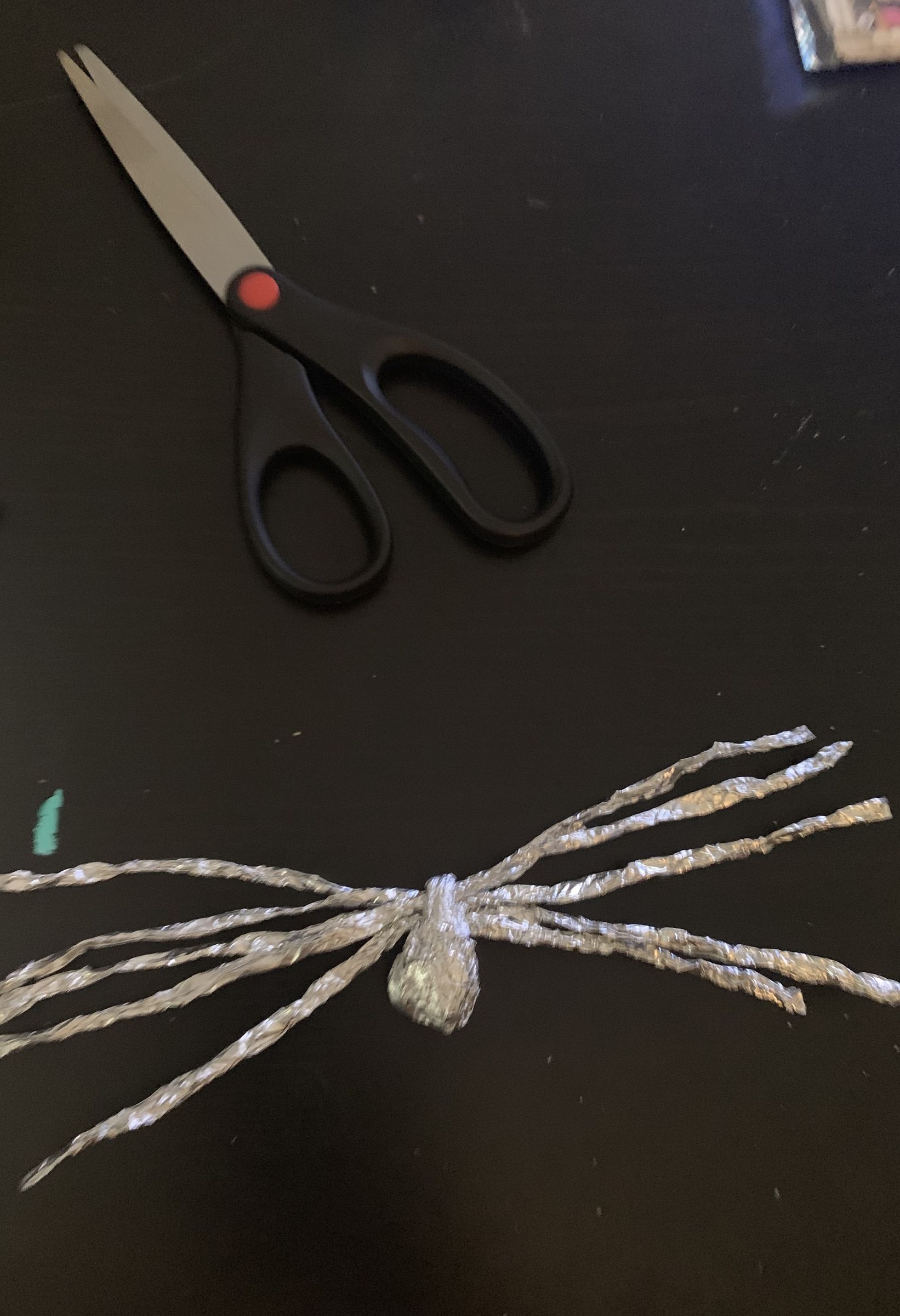 Tinfoil Spiders : 11 Steps (with Pictures) - Instructables