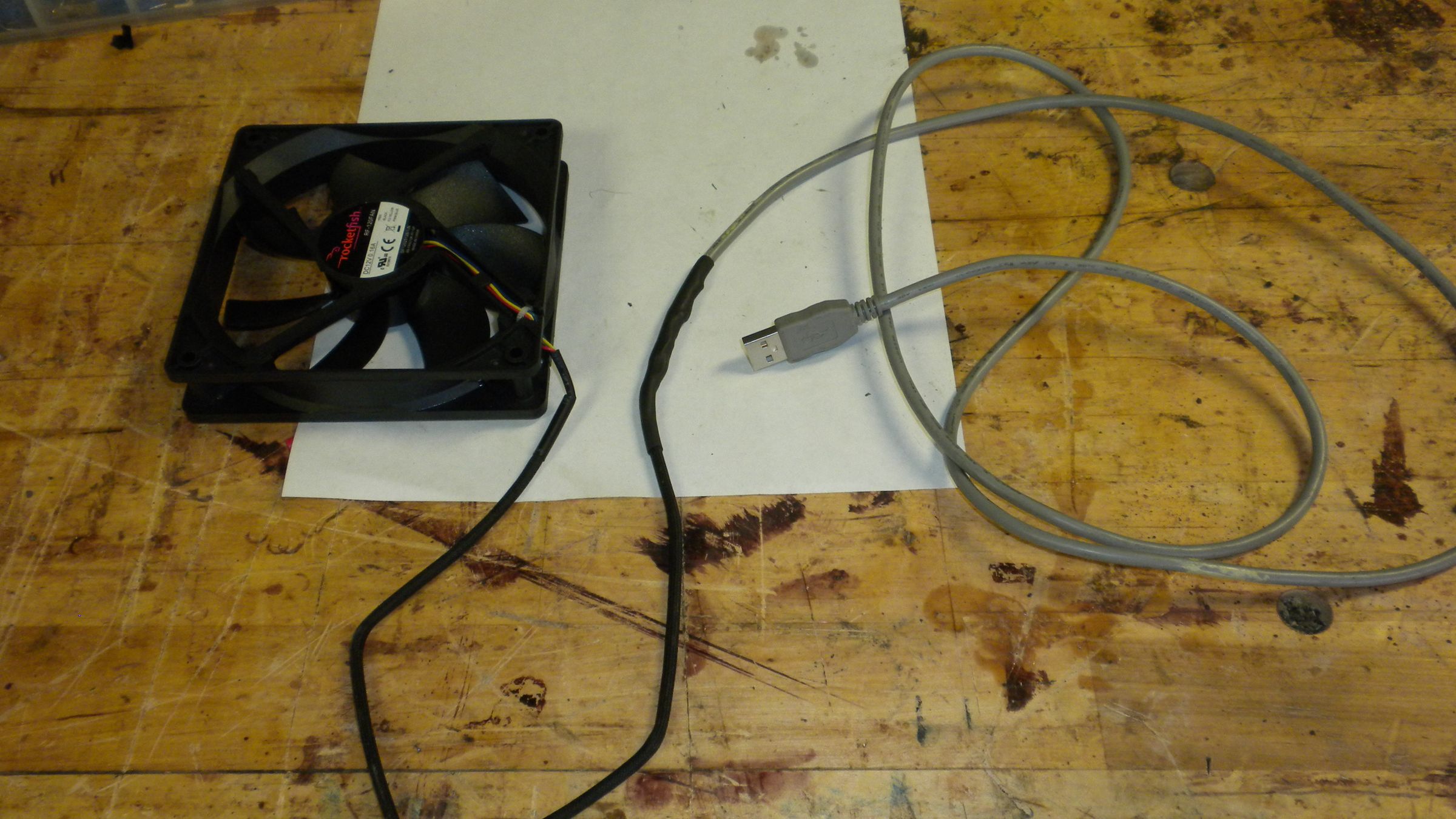 Creating a Custom Desk Fan / Laptop Cooler! : 6 Steps - Instructables