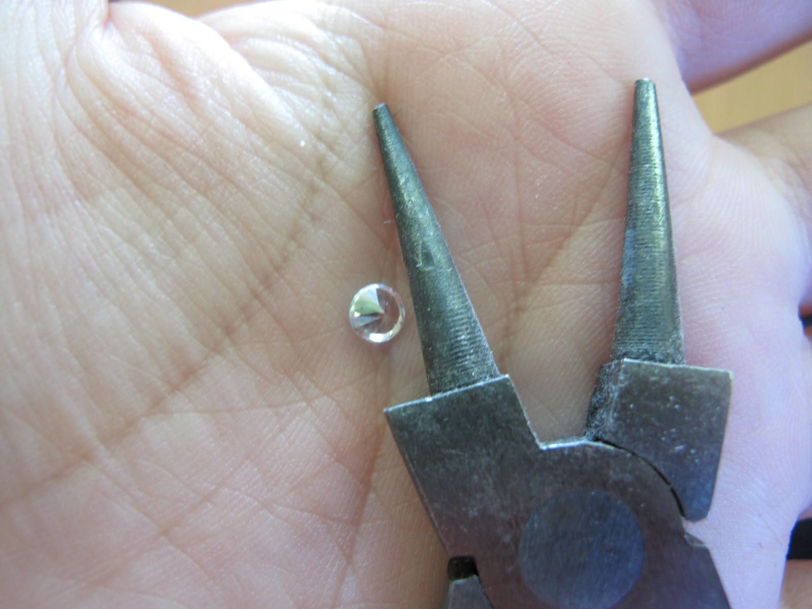 How to Easily Mount Gemstones Without Fancy Tools : 7 Steps - Instructables