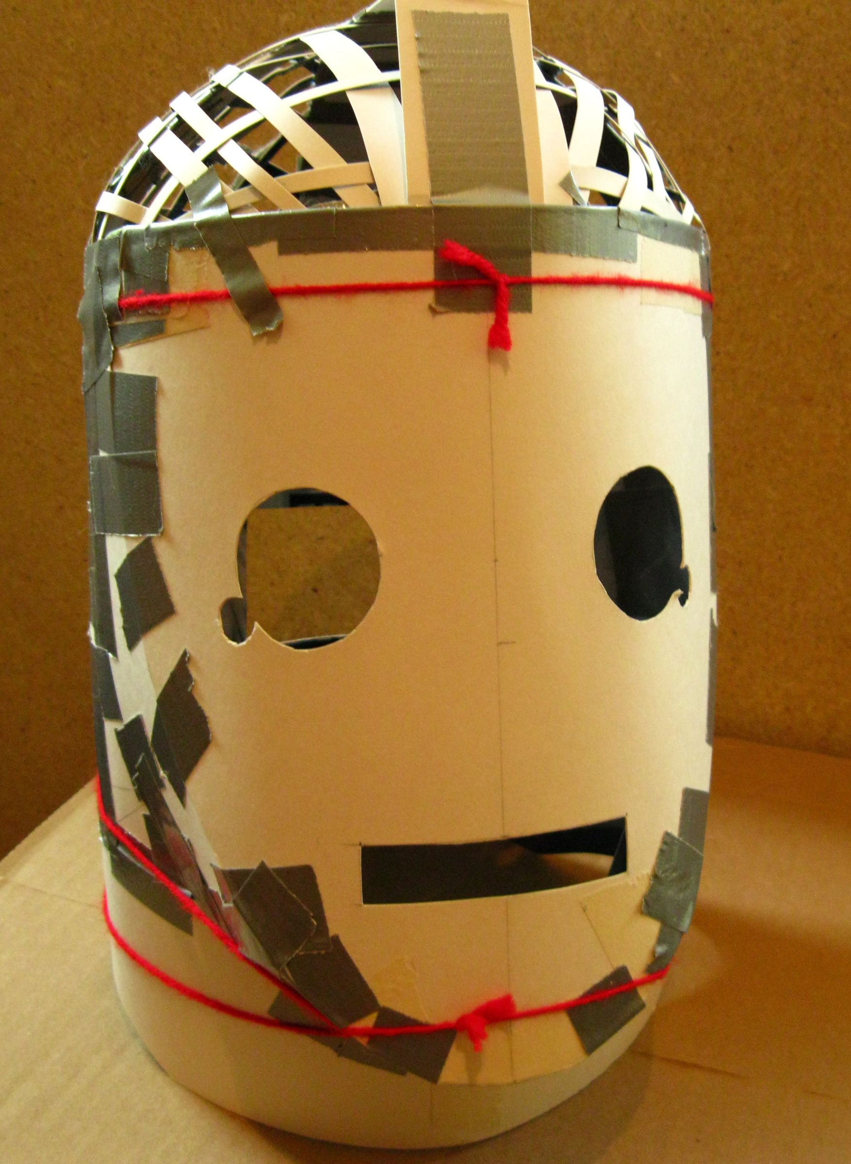 DOCTOR WHO CYBERMAN COSTUME : 5 Steps (with Pictures) - Instructables