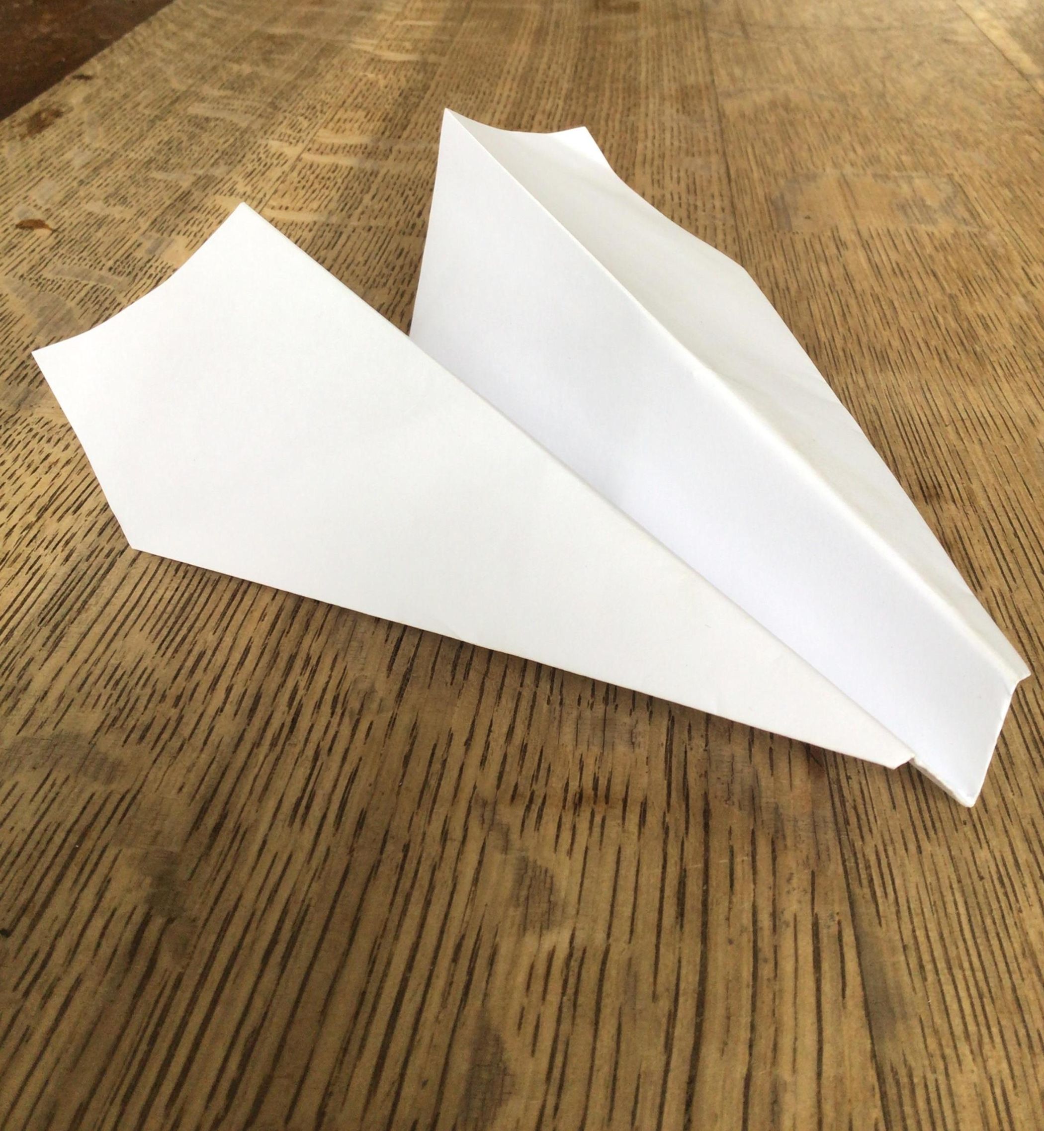 How to Make a Simple Paper Airplane : 6 Steps - Instructables
