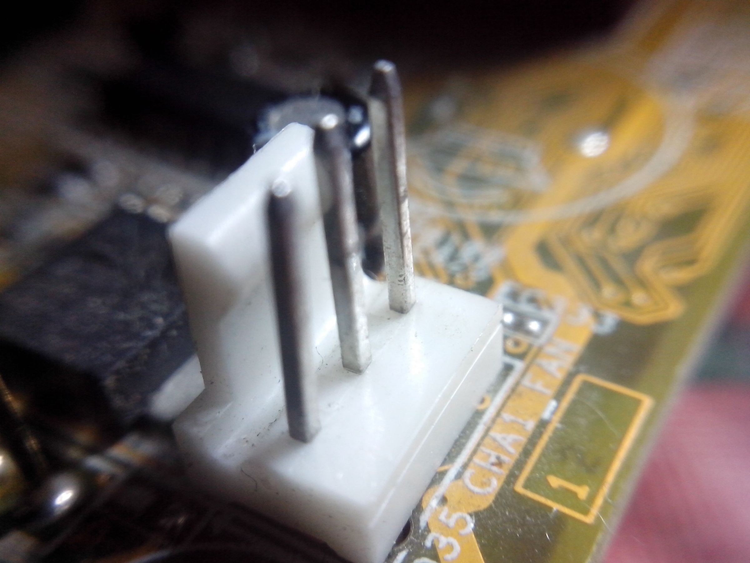 DIY Arduino and Breadboard Jumper Cables From Scrap Electronics : 6 ...