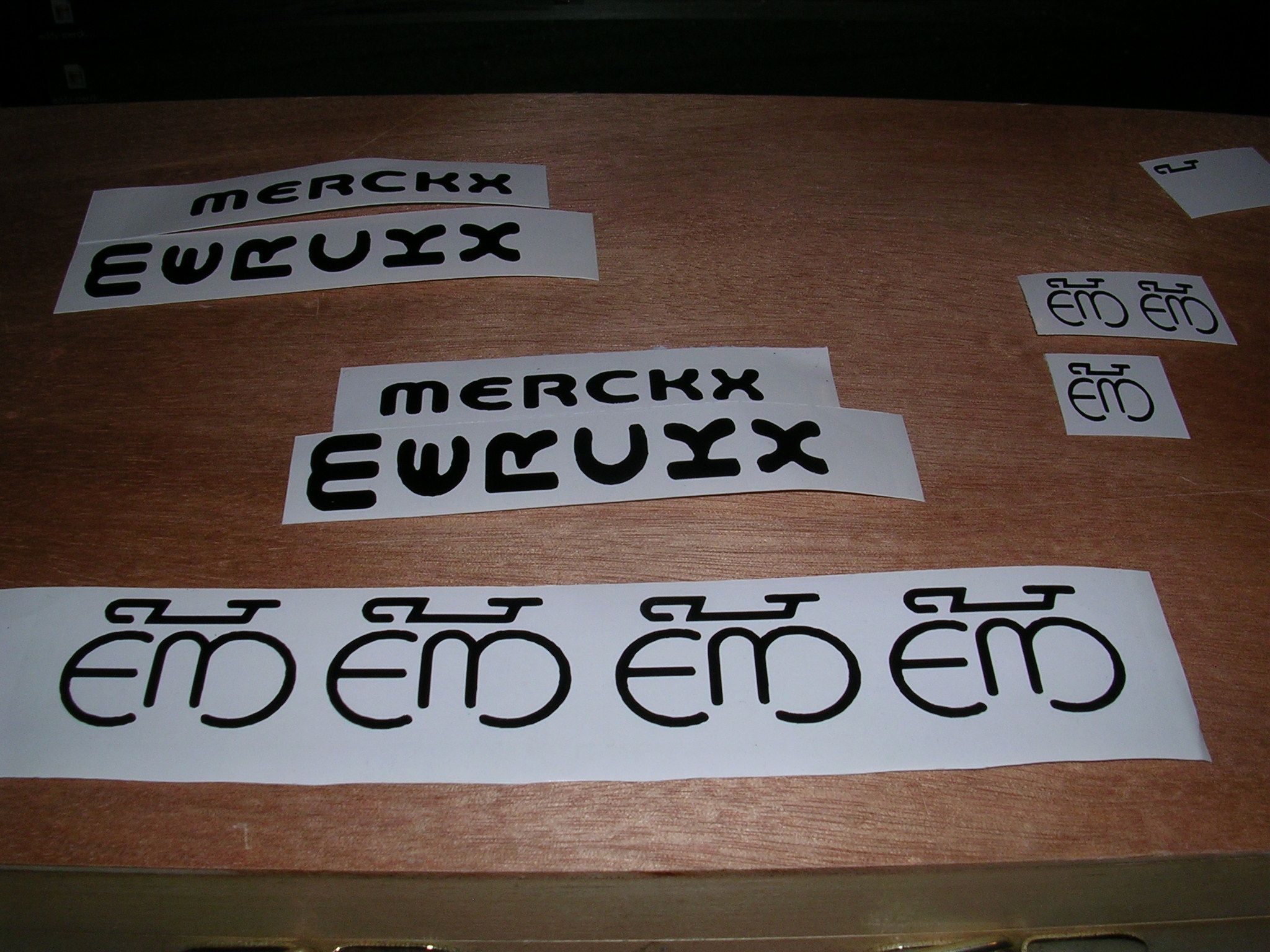 How to Apply Vinal Decals, Some Useful Tips, Cheats and Tricks. : 7 ...