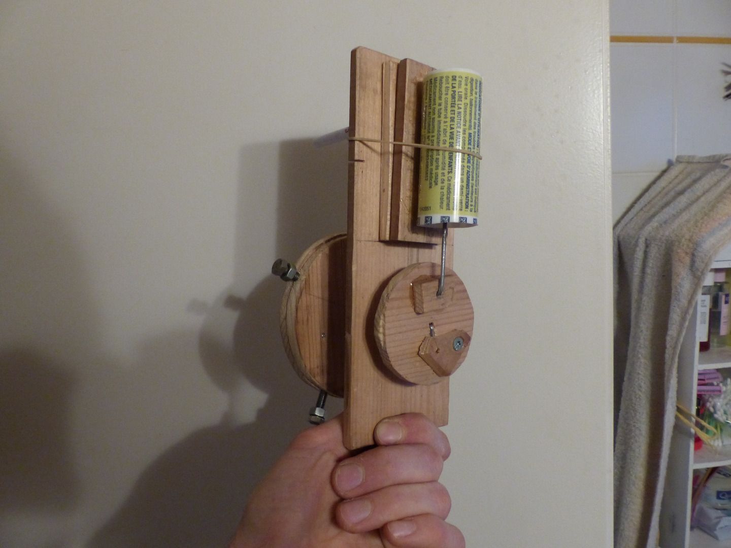 Cheap and Simple Steam Engine : 8 Steps (with Pictures) - Instructables
