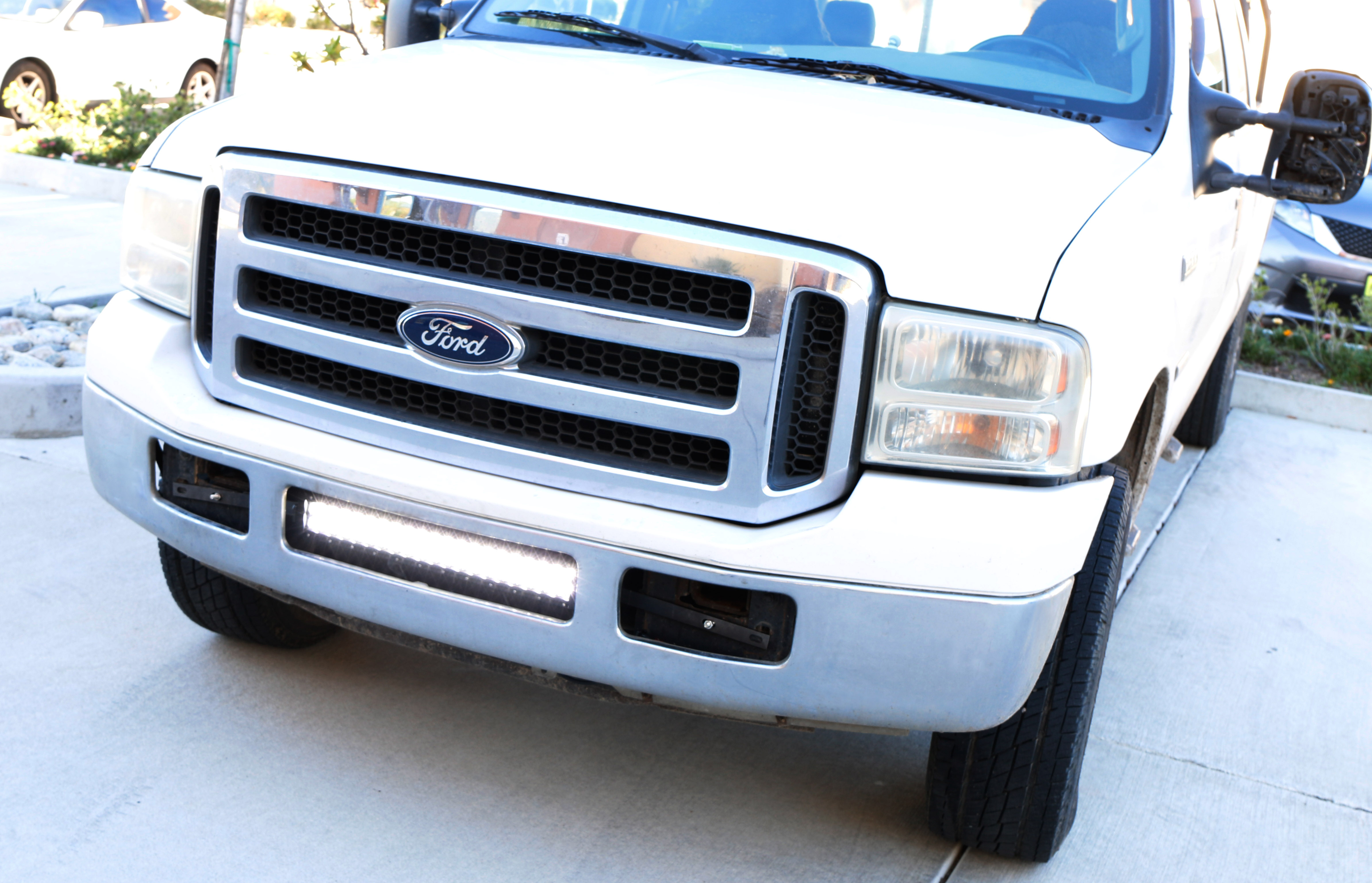 IJDMTOY LED Light Bar 05-07 Ford F-250 Install : 8 Steps - Instructables