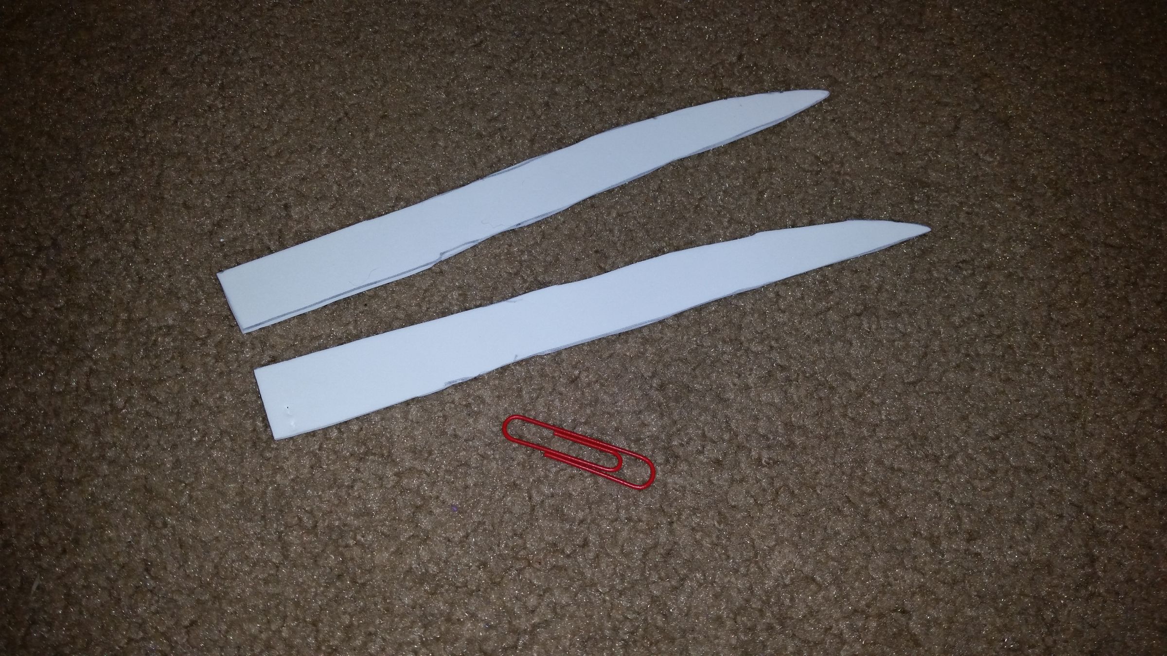 Wolverine Claws Through the Wall : 4 Steps (with Pictures) - Instructables