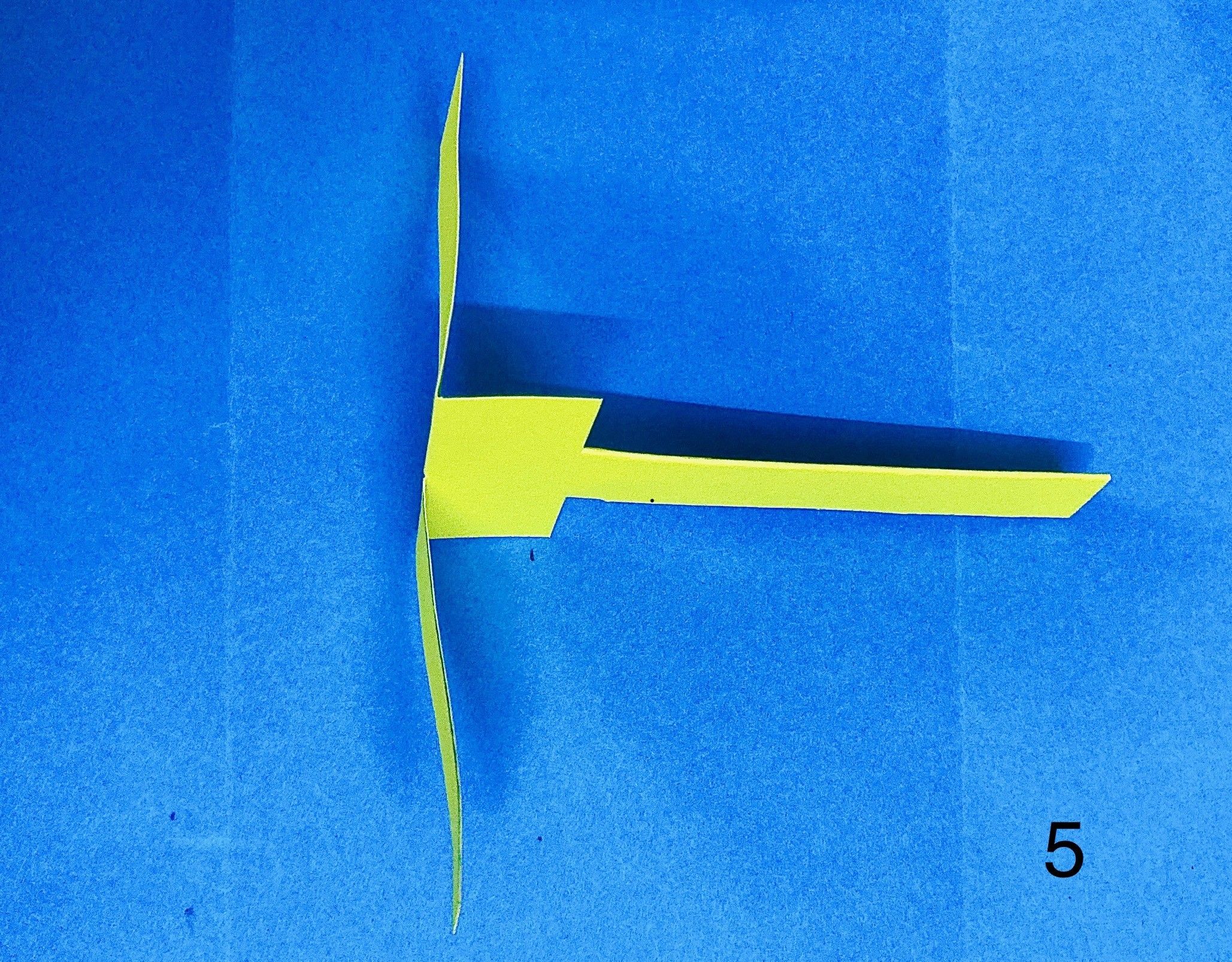 Easy Paper Helicopters [takes Less Than 5 Min!] : 3 Steps - Instructables