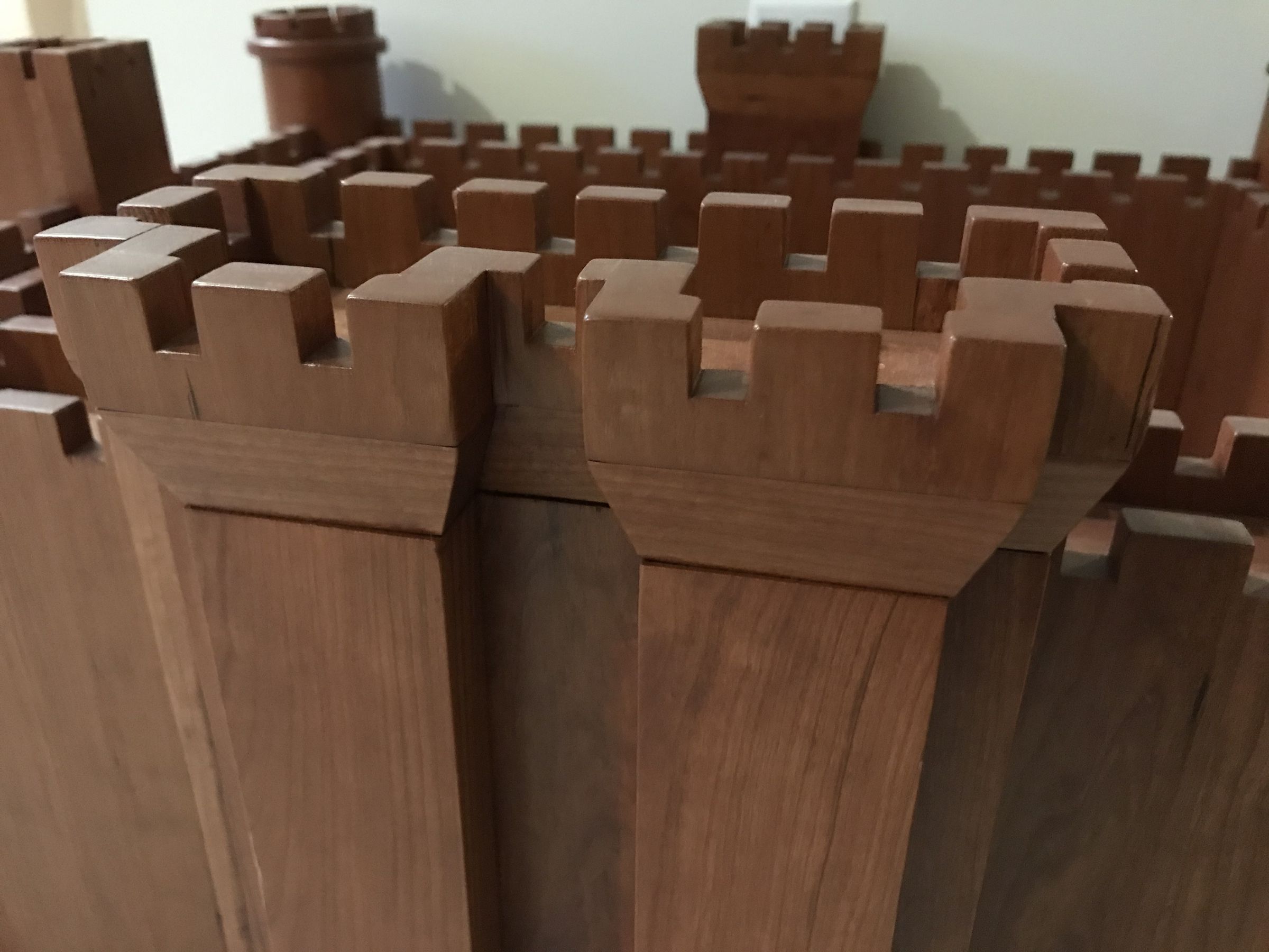 Castle Coffee Table : 12 Steps (with Pictures) - Instructables