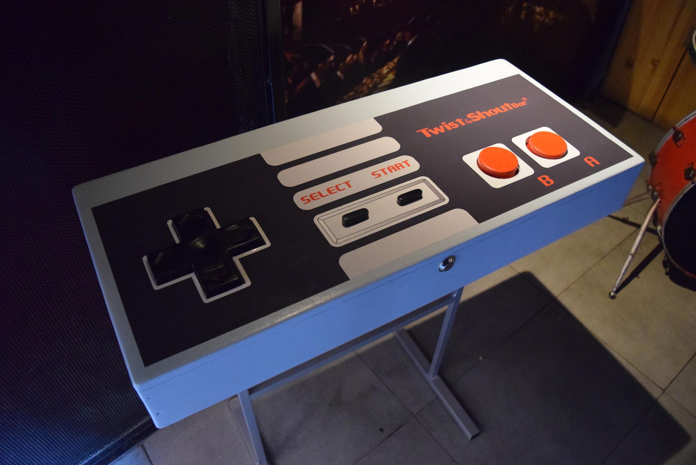 (Another) Working Giant NES USB Contoller for Big and Little Players ...